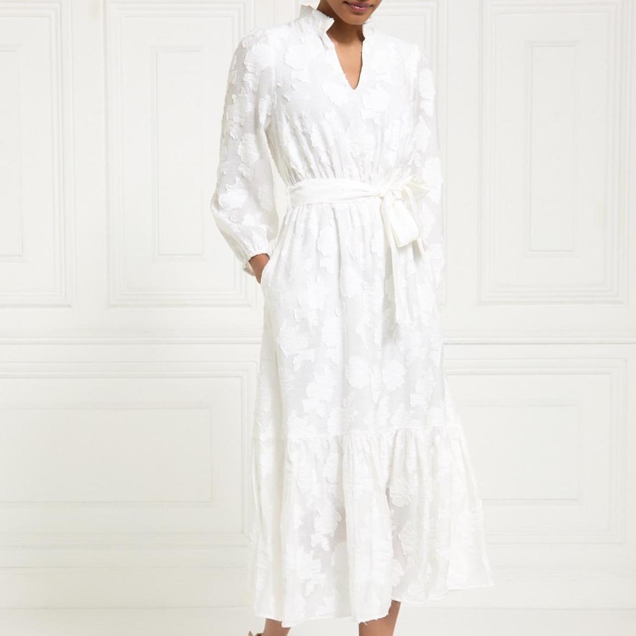 Beautiful Dunne’s Gallery textured dress in ivory.... - Depop