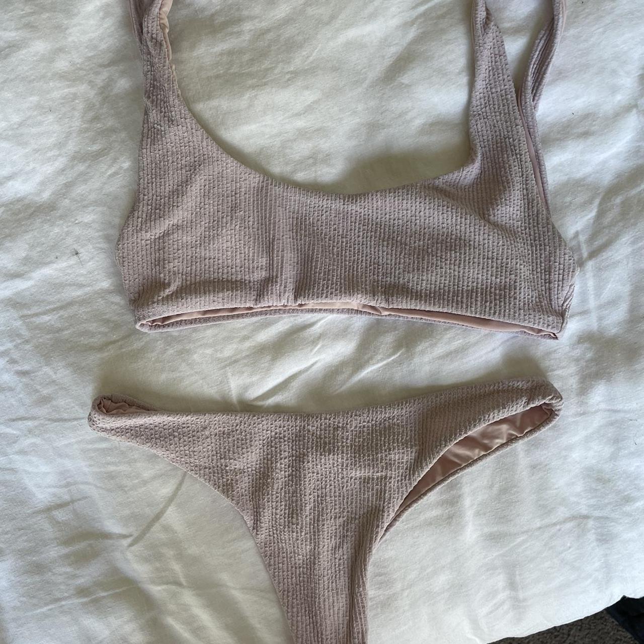 Glassons Women's Bikinis-and-tankini-sets | Depop