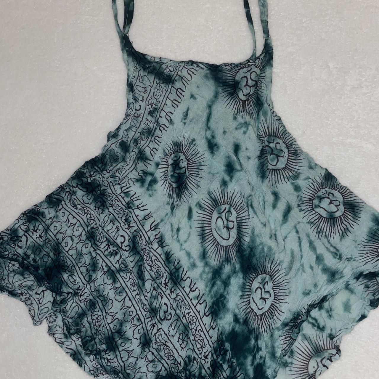 Flowy hippy tank M/L - Depop