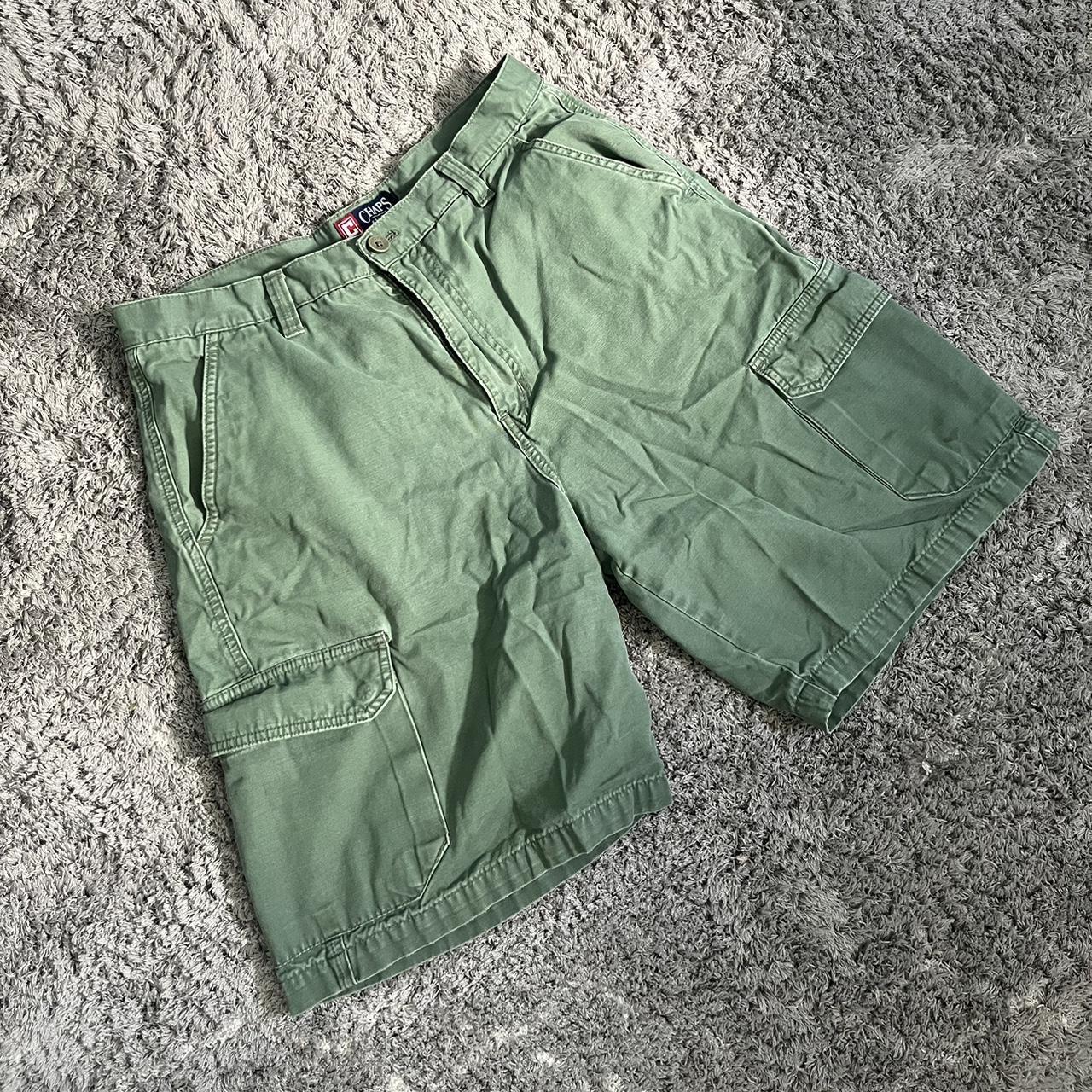 Vintage Chaps Cargo Shorts Green Size 32 - Depop