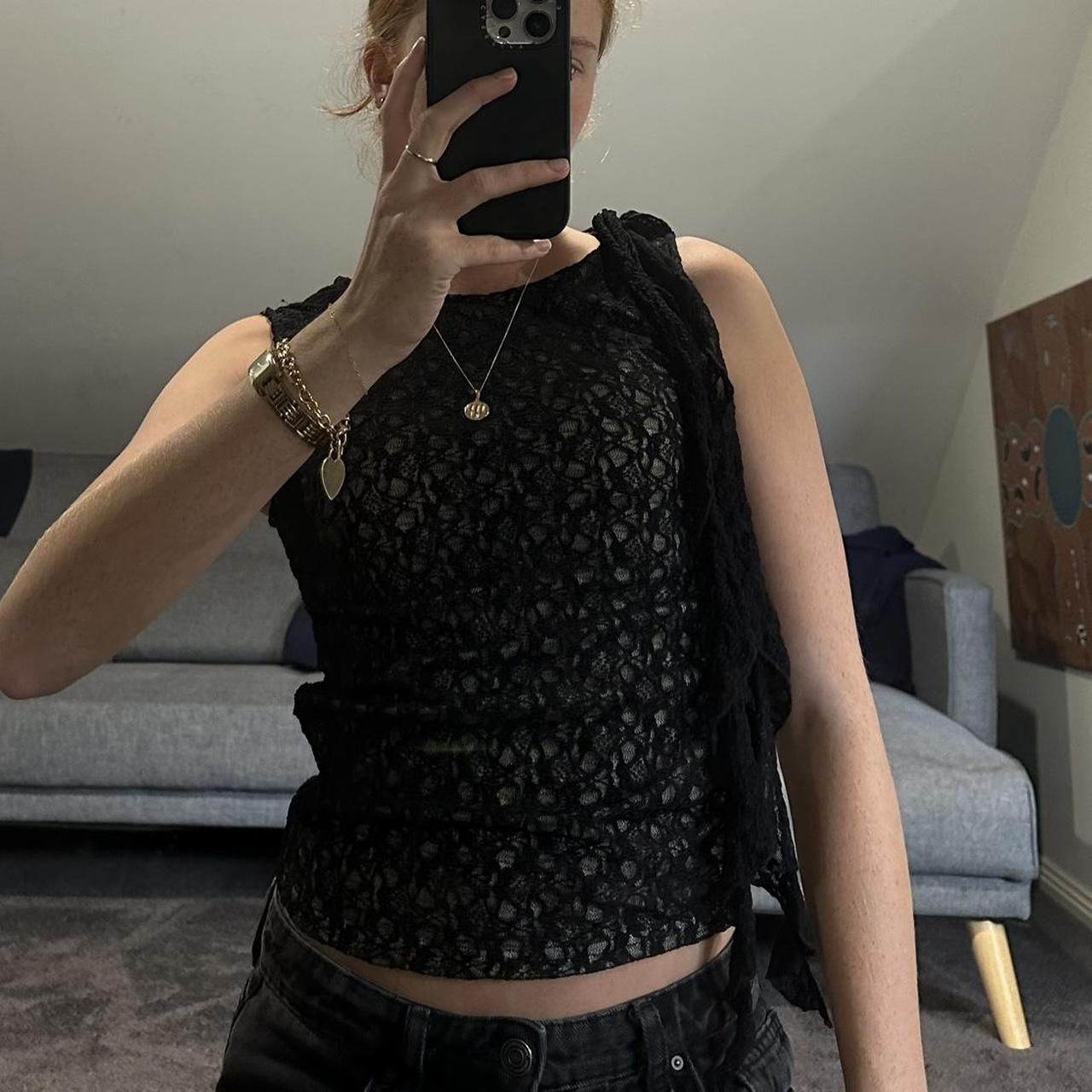 Black lace singlet top In size 8 for reference - Depop