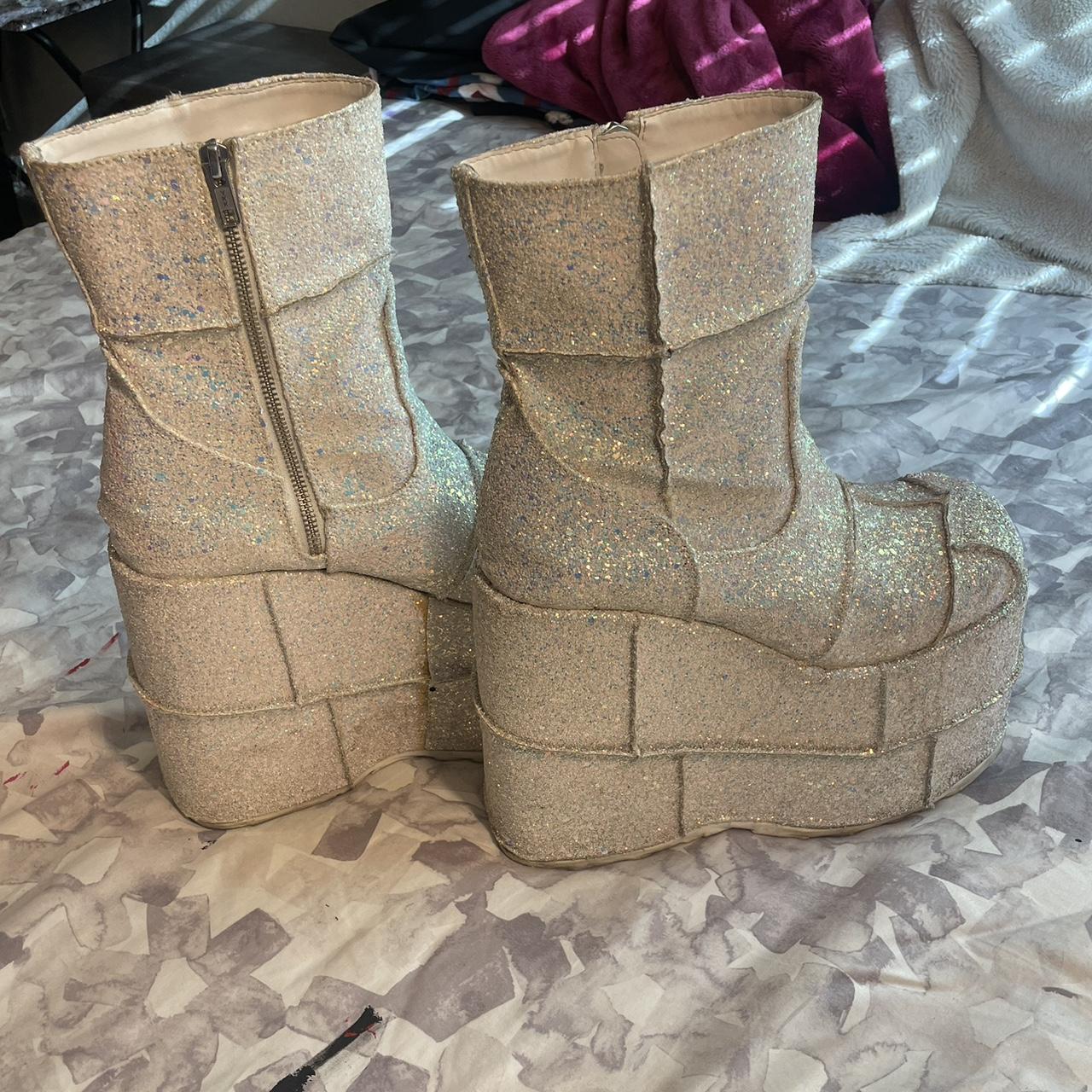 WHITE GLITTER DEMONIAS STACK - 301 - Depop