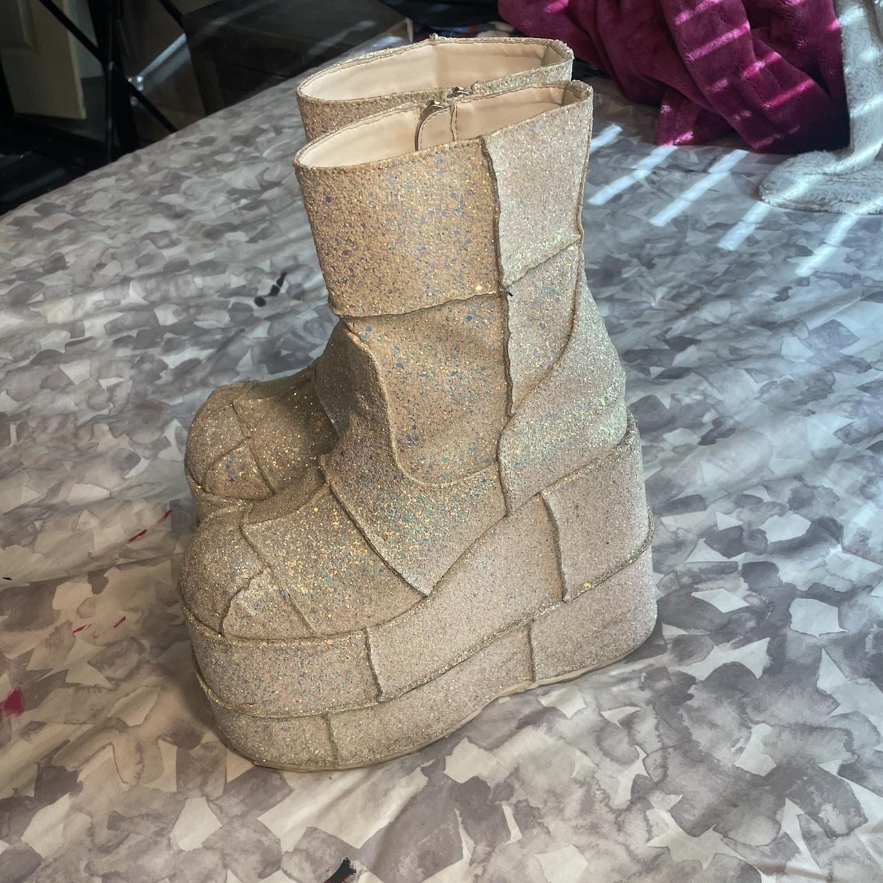 WHITE GLITTER DEMONIAS STACK - 301 - Depop