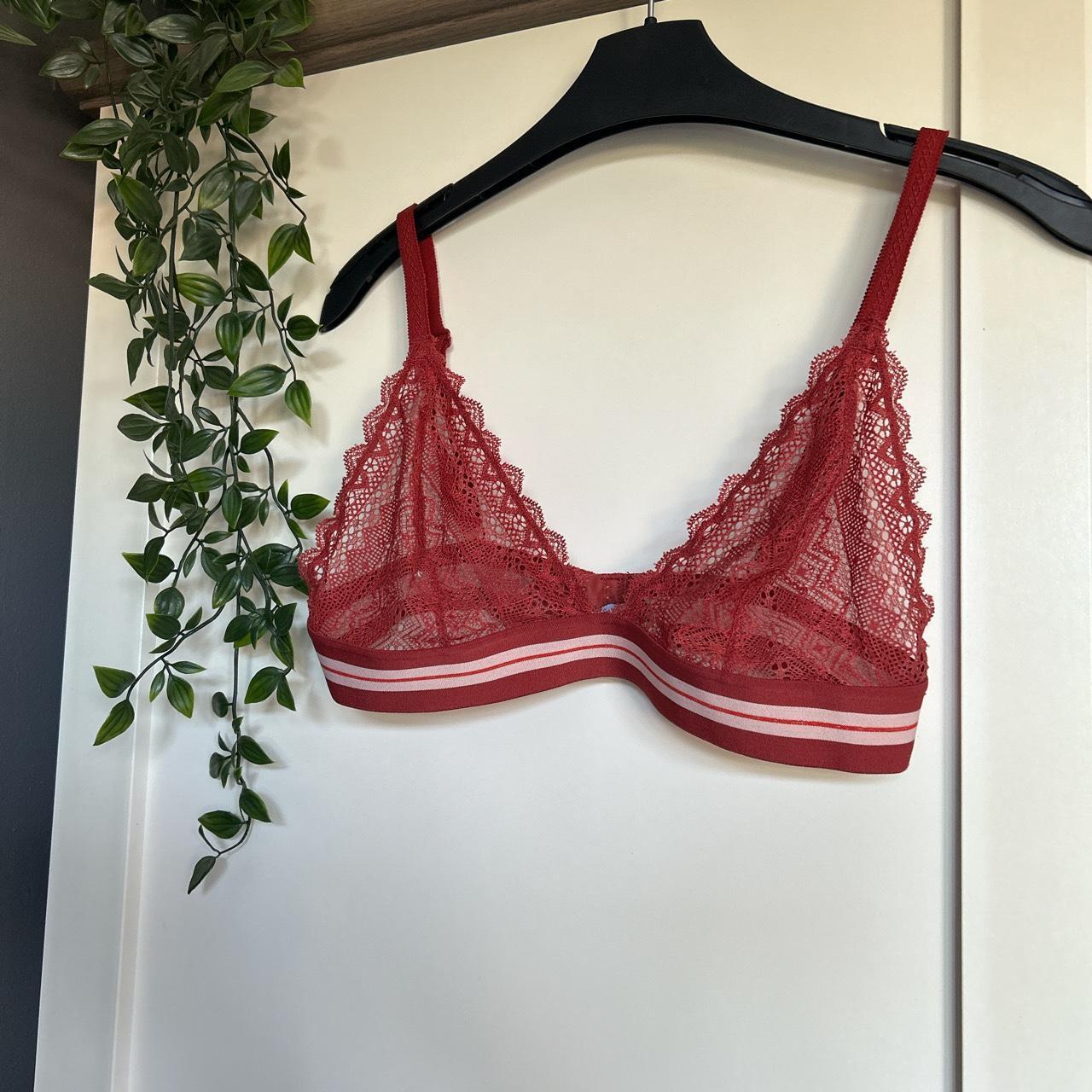 Red lace bralette - Depop