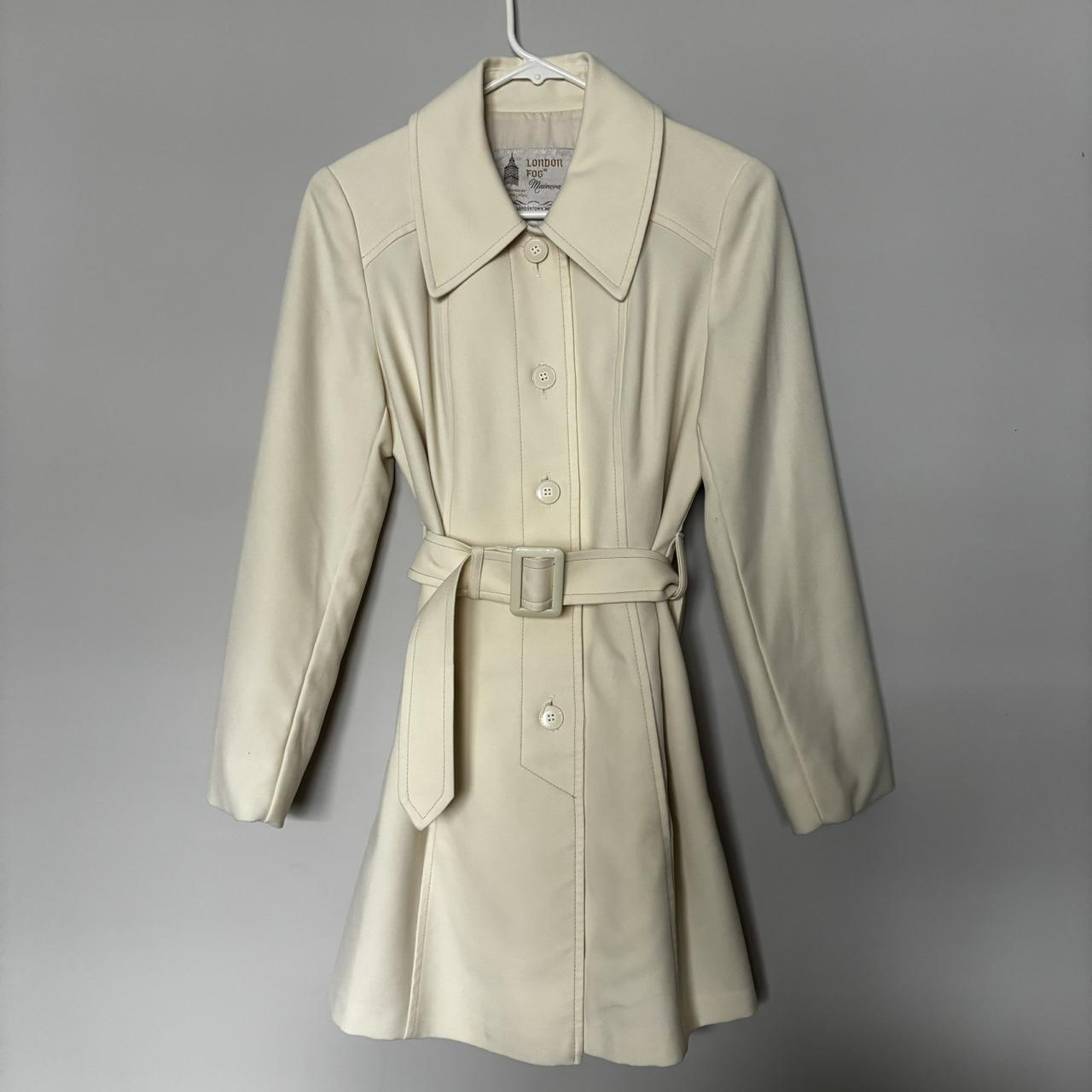 Vintage London Fog ivory trench coat Fits like a... - Depop