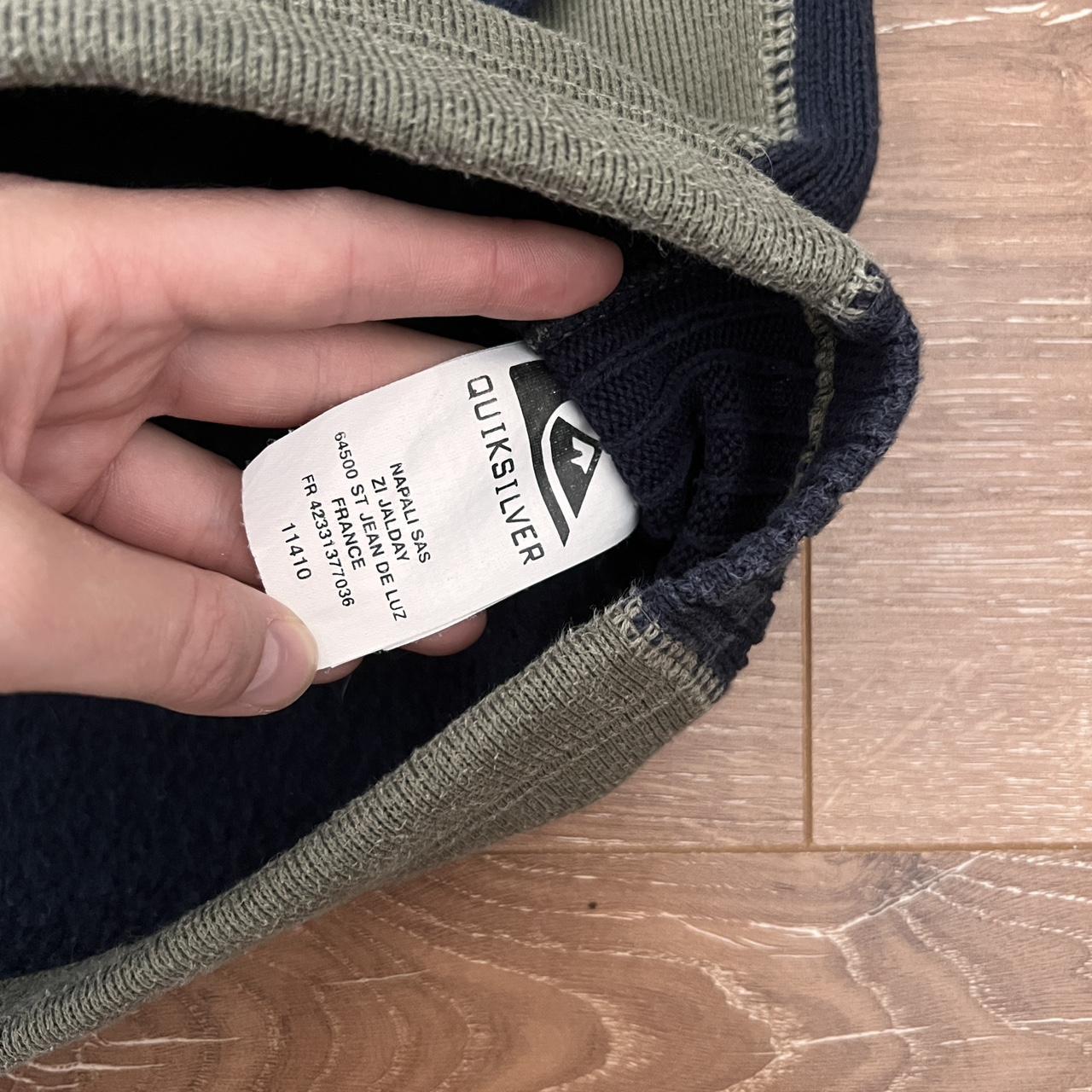 Vintage Quiksilver Sweater Fits like a Small Very... - Depop