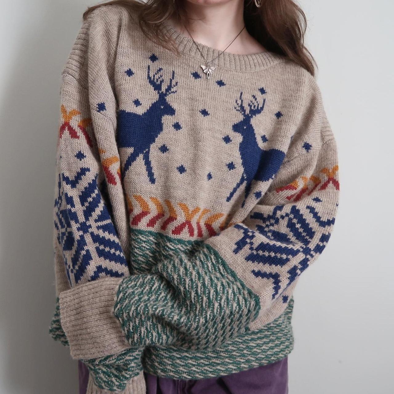 Boston Traders Sweater 🎄 Labeled as a XL Model is a... - Depop