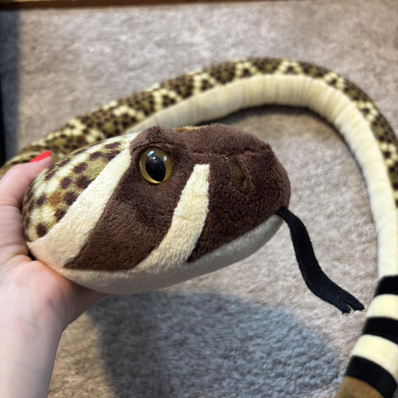 Wild Republic Rattle Snake -Tail rattles -Super... | Depop