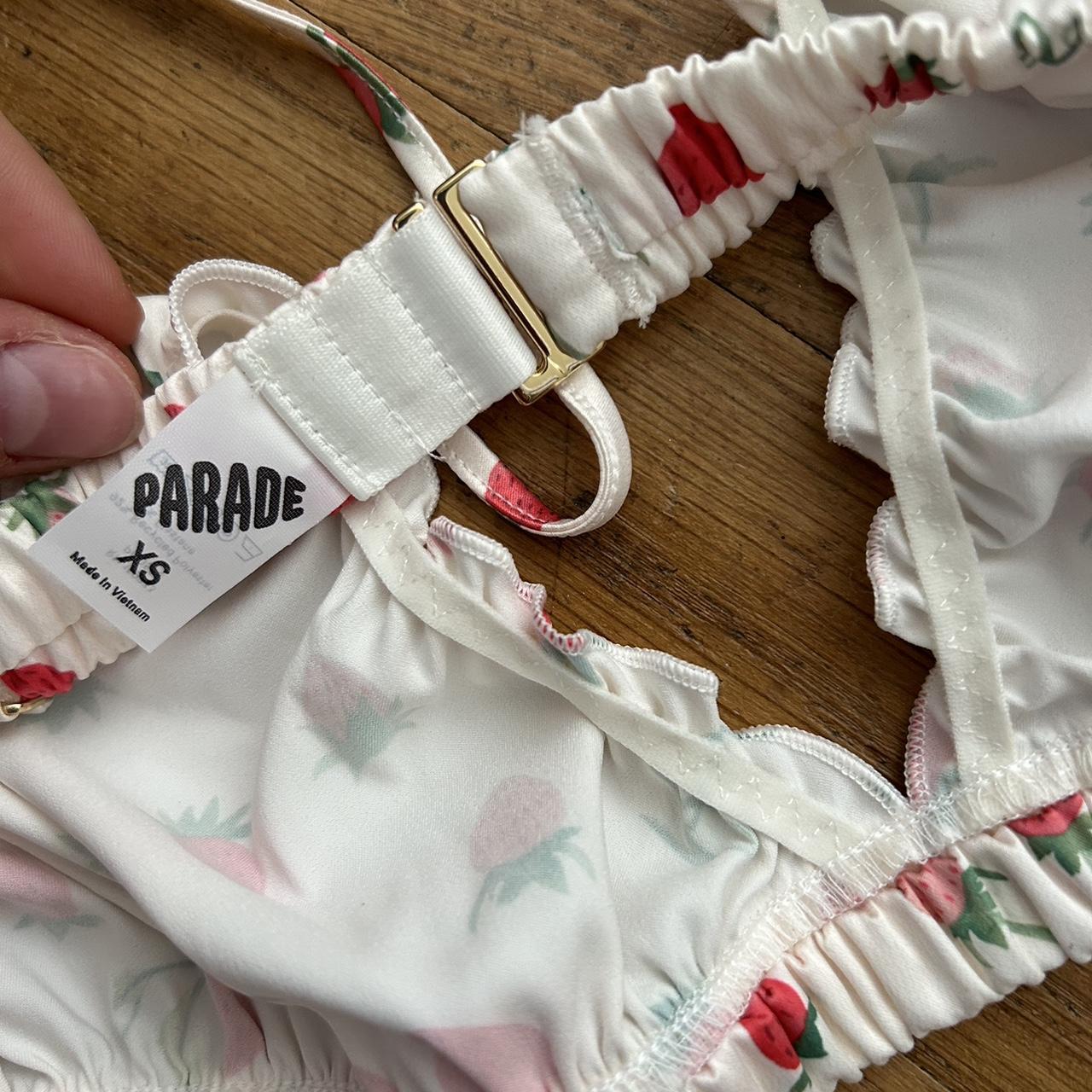 parade bralette with cute strawberries 🍓 so summer... - Depop