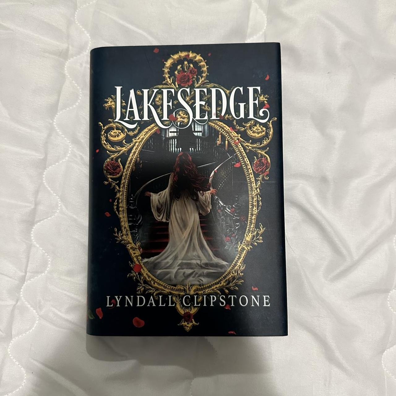 Fable crate Lakesedge Special edition - reversible... - Depop