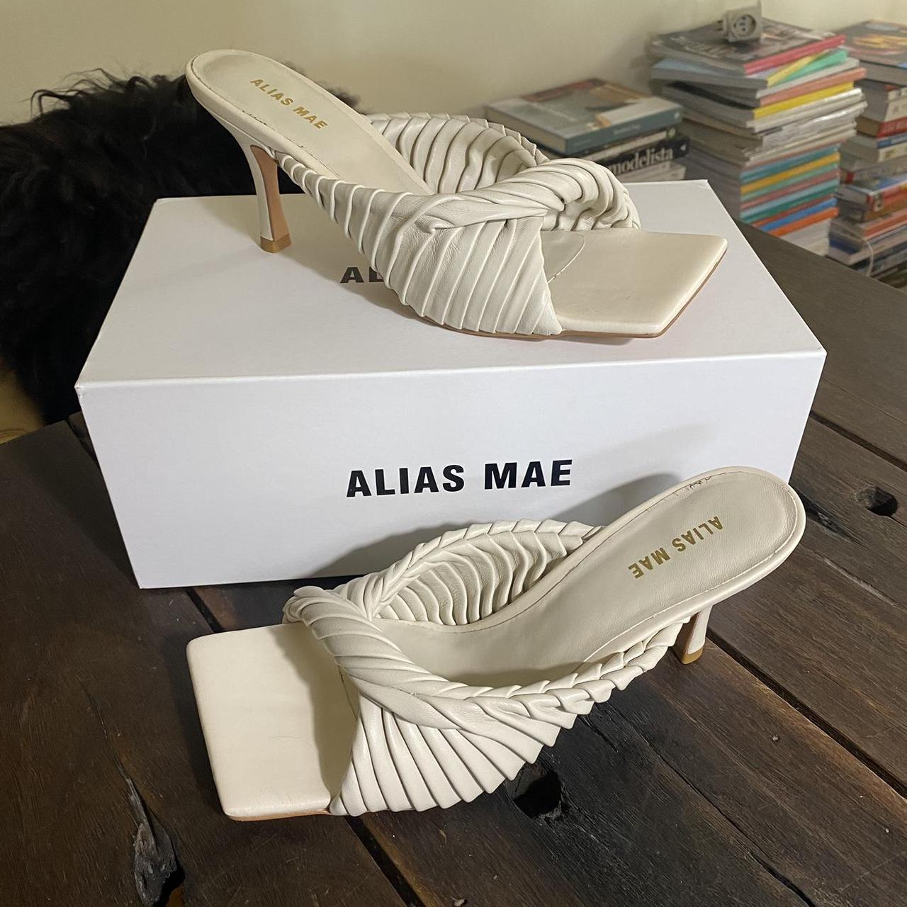 Alias Mae flora bone leather heel never worn size... - Depop