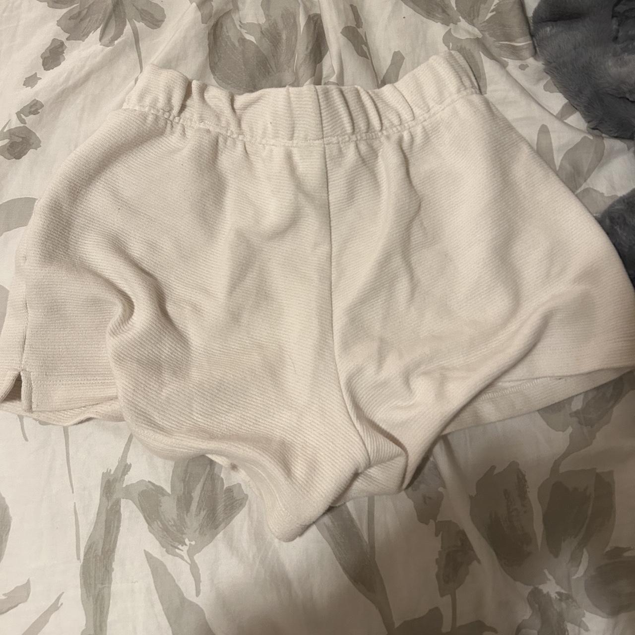 Target white ribbed lounge shorts. Size small - Depop