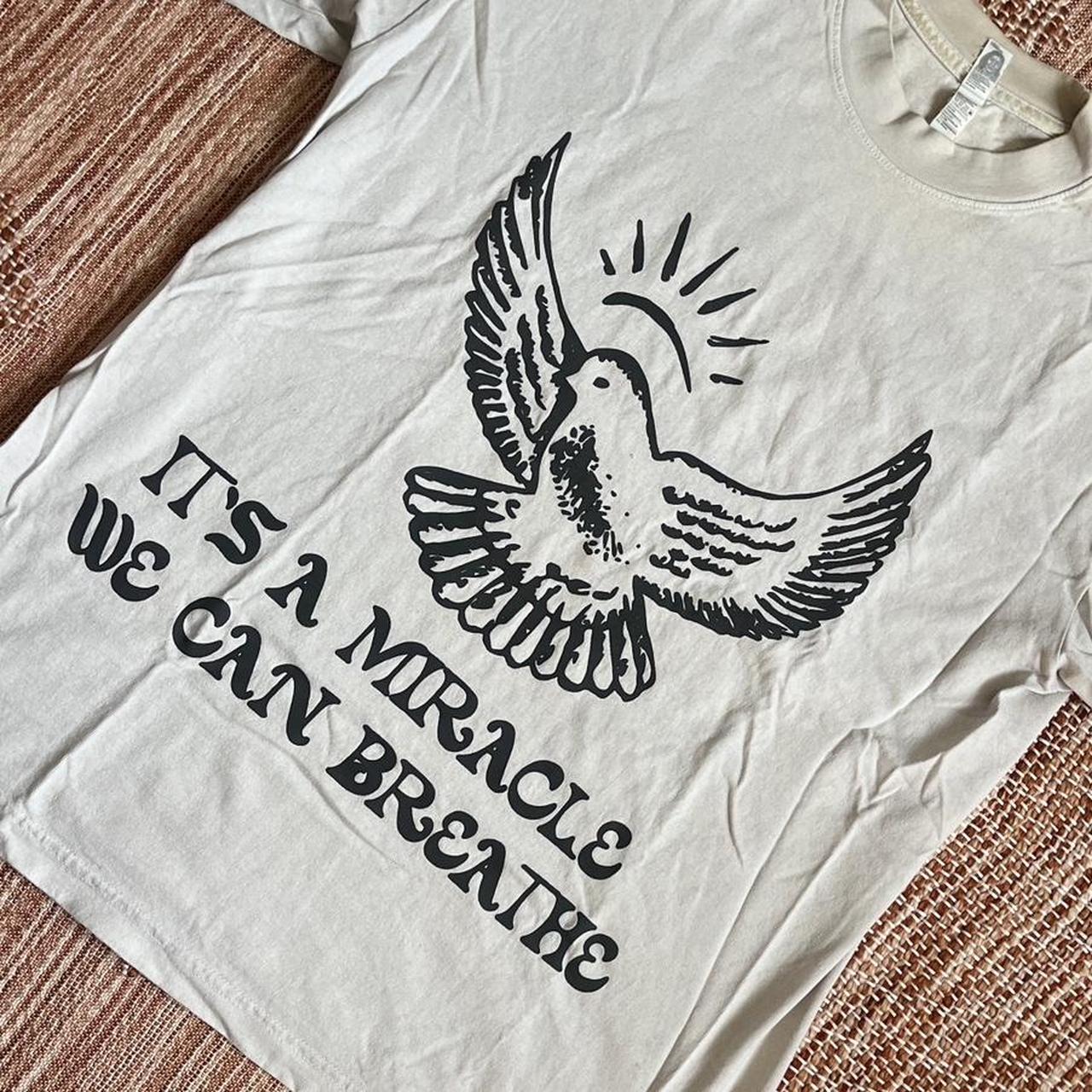 Maverick City “It’s a Miracle we can breathe”... - Depop