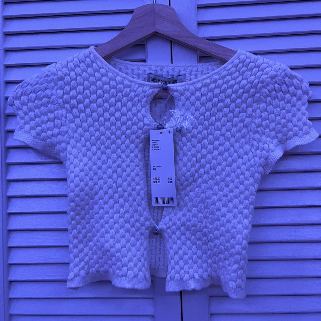 BRAND NEW KEYHOLE URBAN OUTFITTERS TOP COLOR IS... - Depop