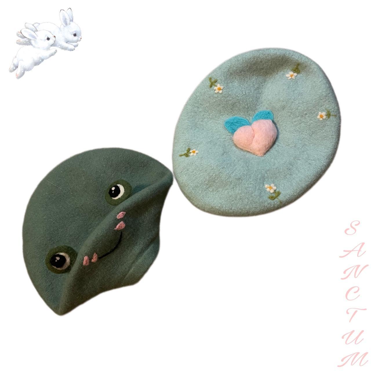 🕷 Handmade cottagecore beret lot Frog and peach... - Depop