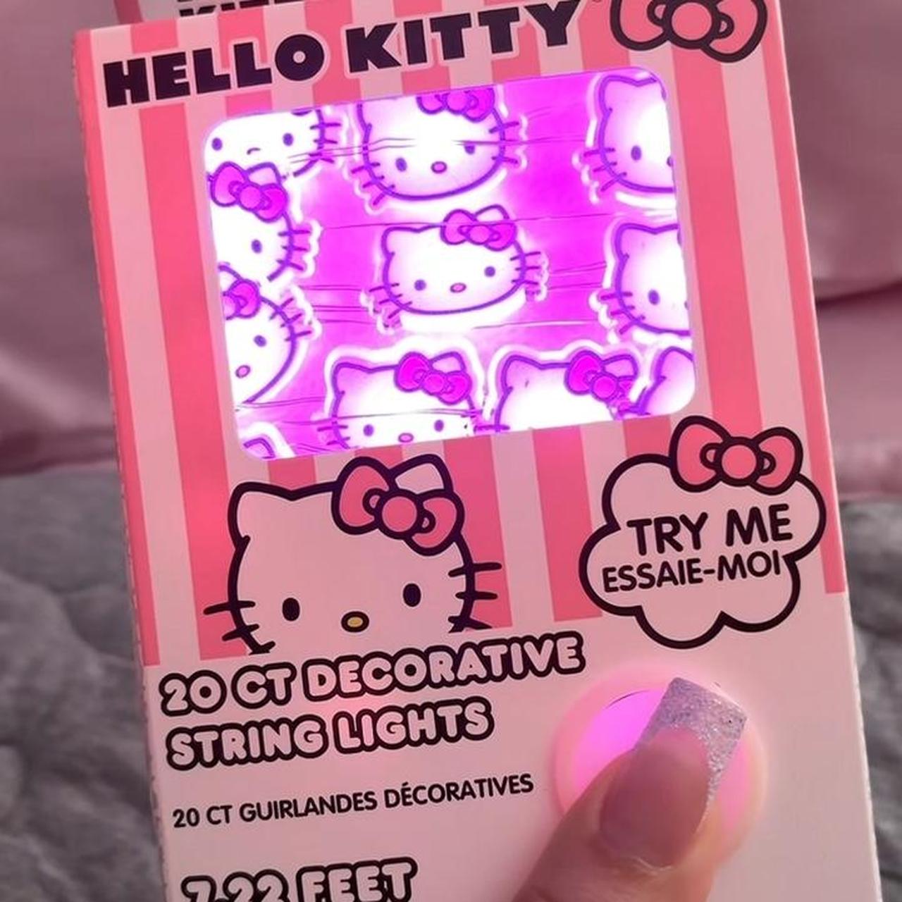 silver buffalo LED hello kitty pink string lights - Depop