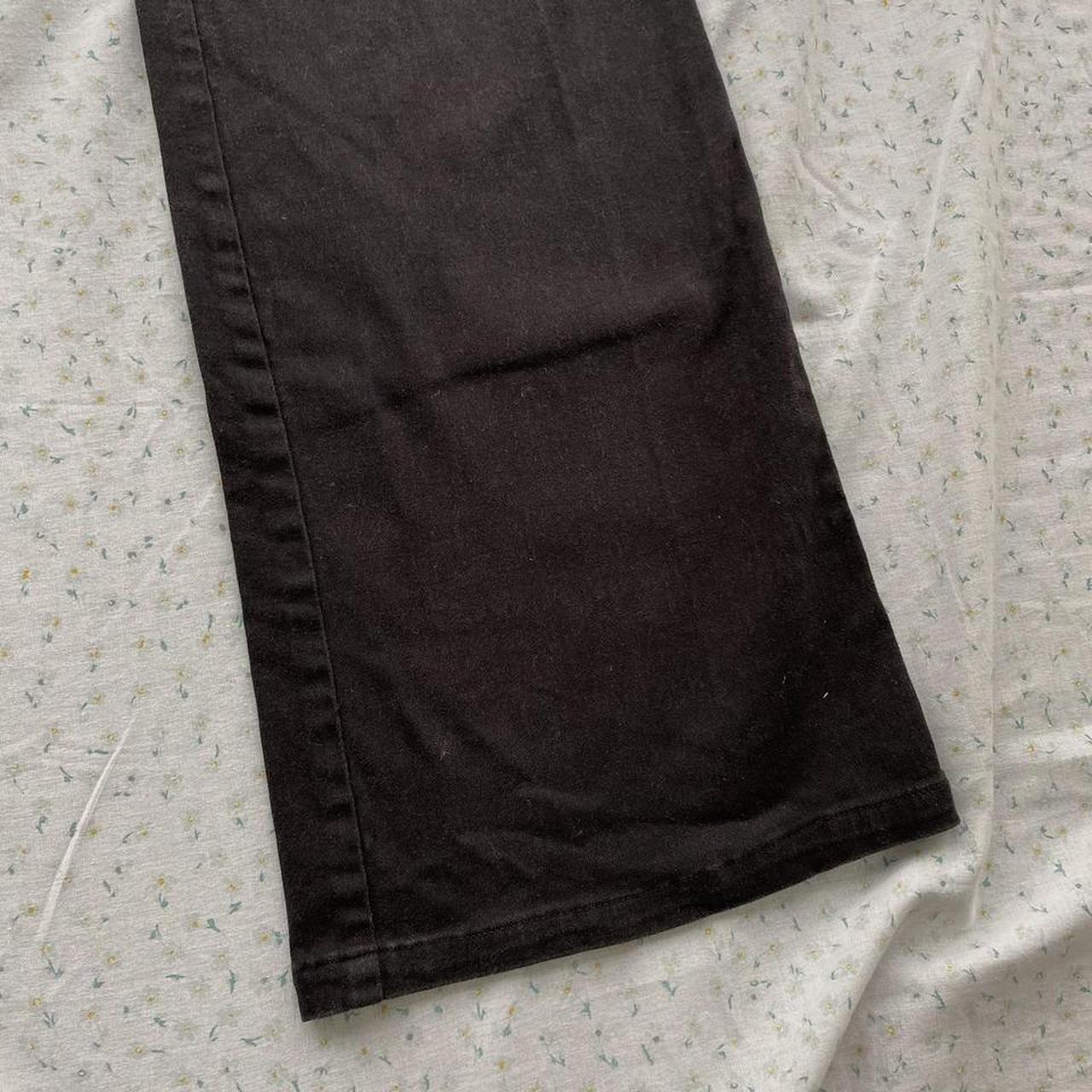 Y2K lowrise skater pants by Flashlights. - Depop