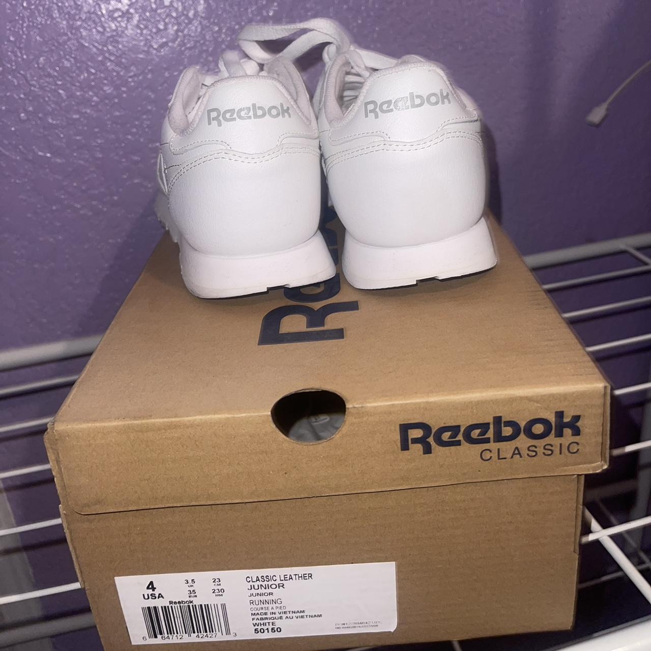 Size 4 junior reeboks fits like a women’s... - Depop