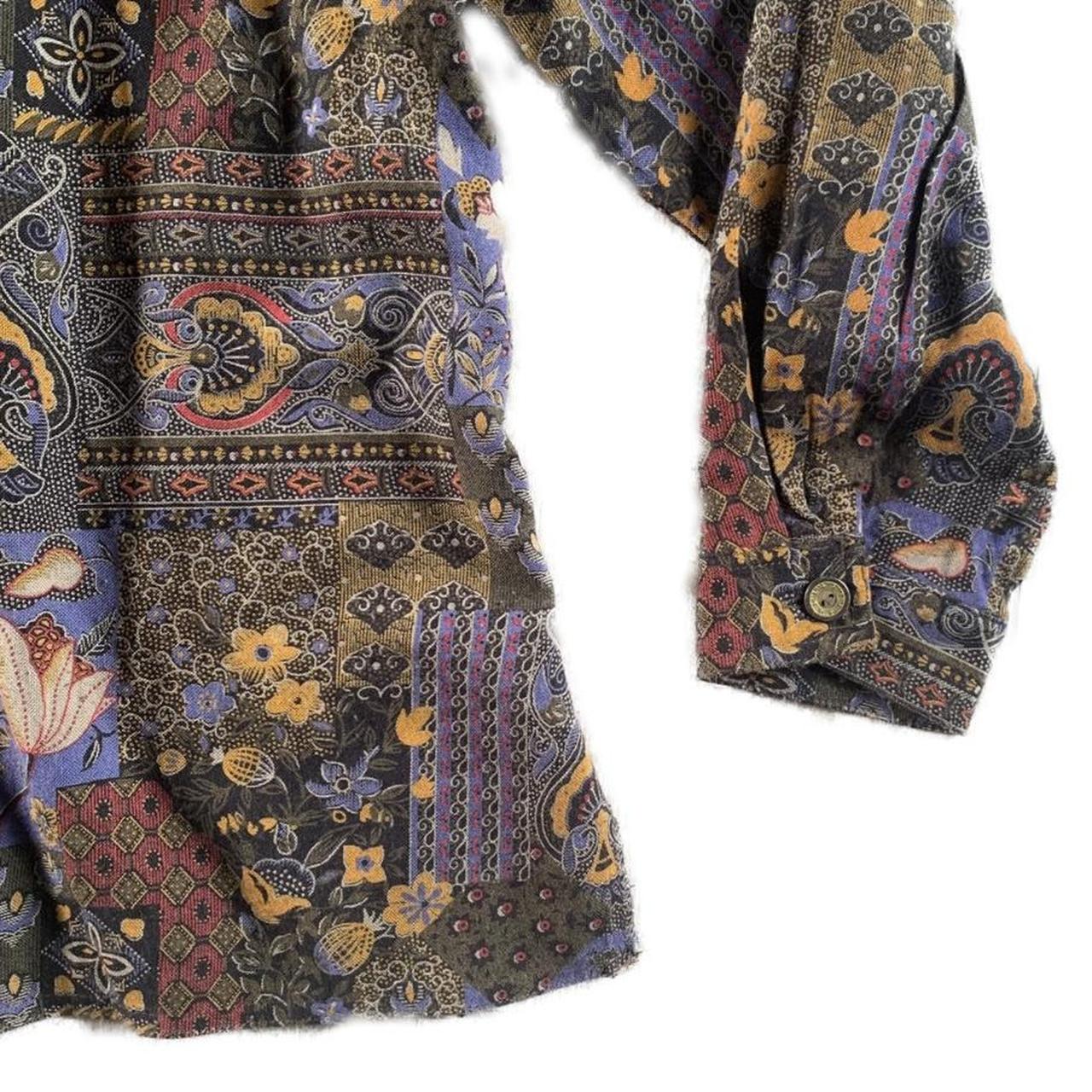 🌜Vintage Abstract Pattern Shirt 🌜It’s giving... - Depop