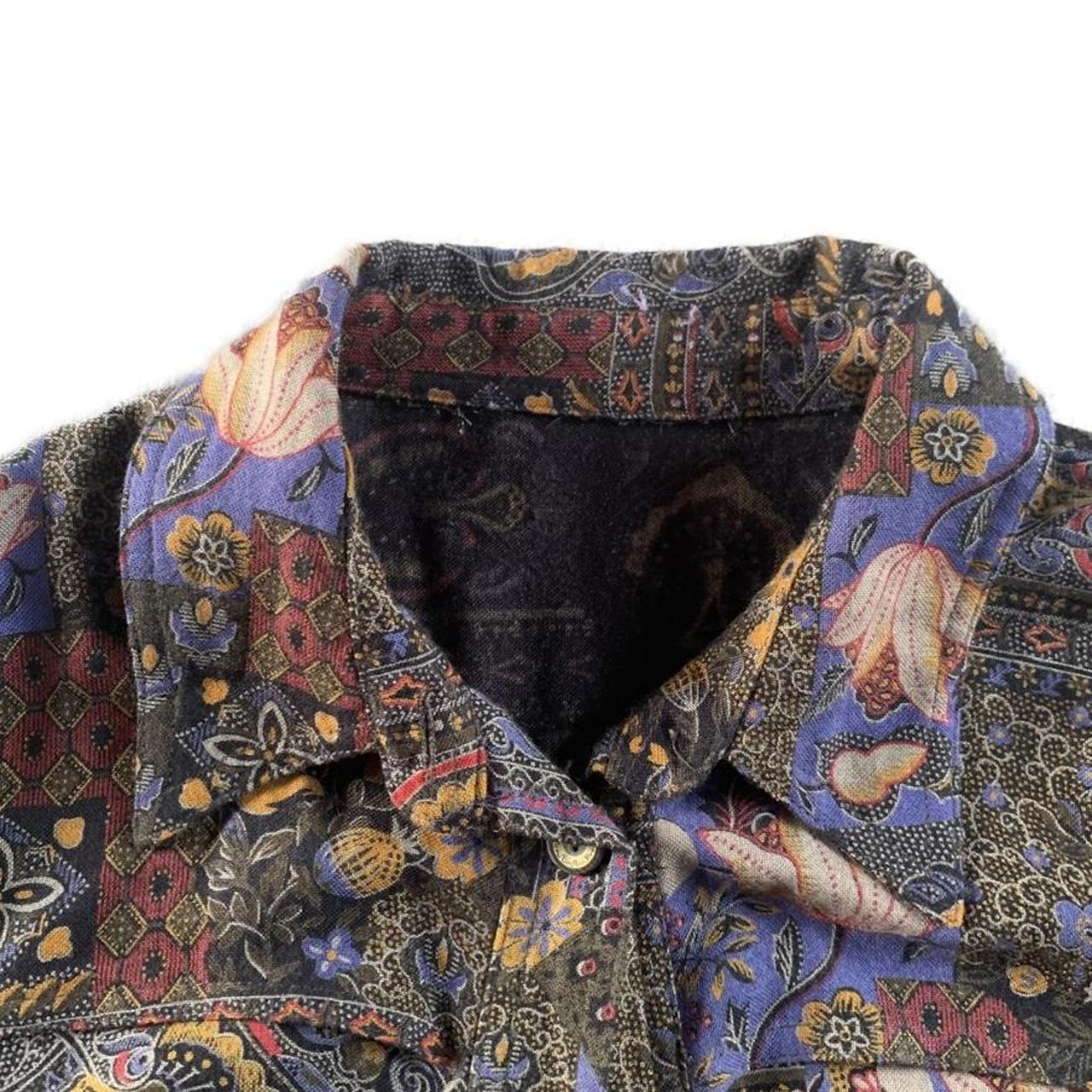 🌜Vintage Abstract Pattern Shirt 🌜It’s giving... - Depop