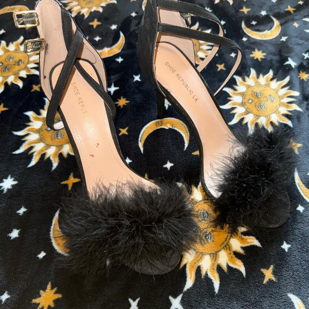 Black fuzzy toe Shoe Republic LA heels size 10!!! - Depop