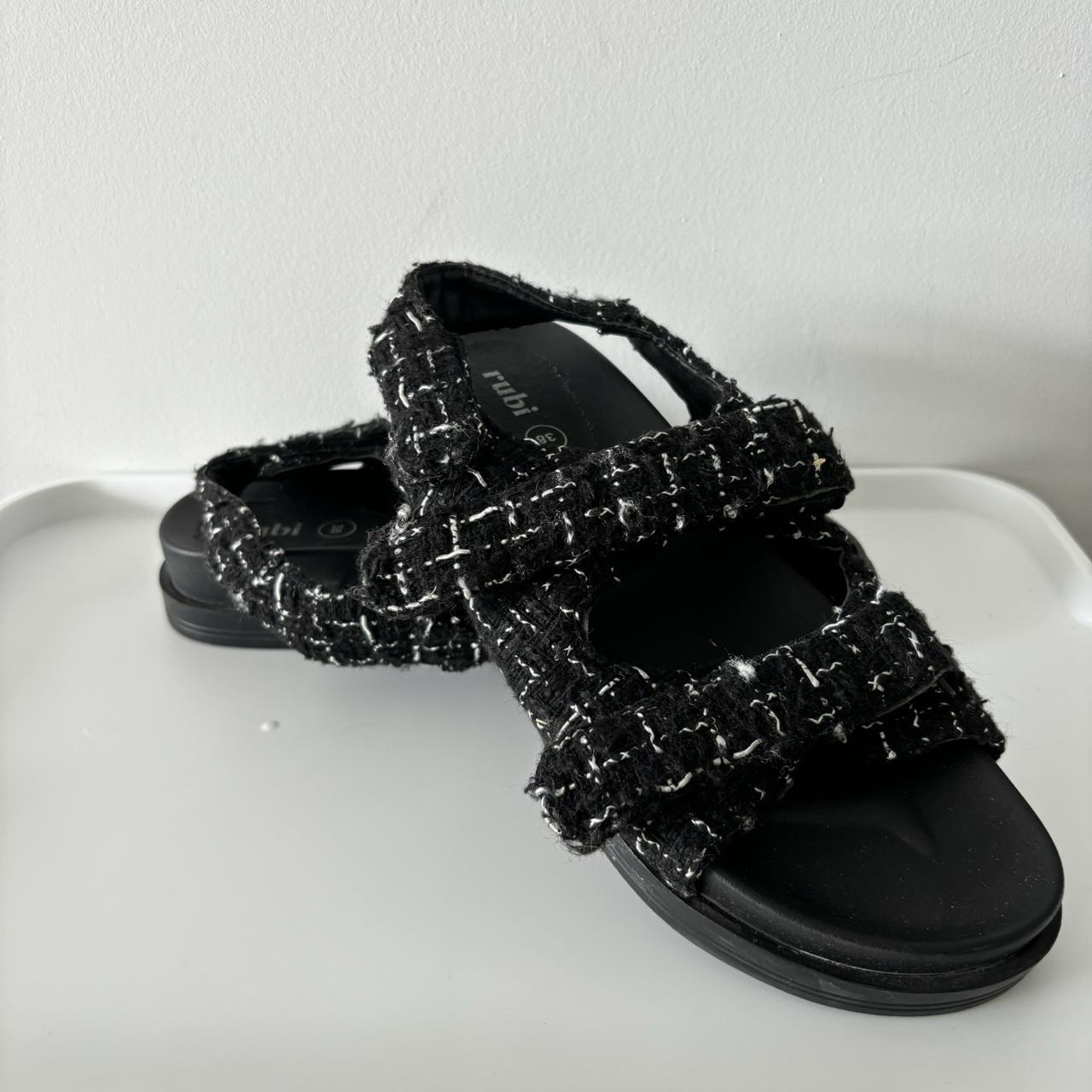 ‘Cotton On’ Plaid Sandals • Dark toned plaid •... - Depop