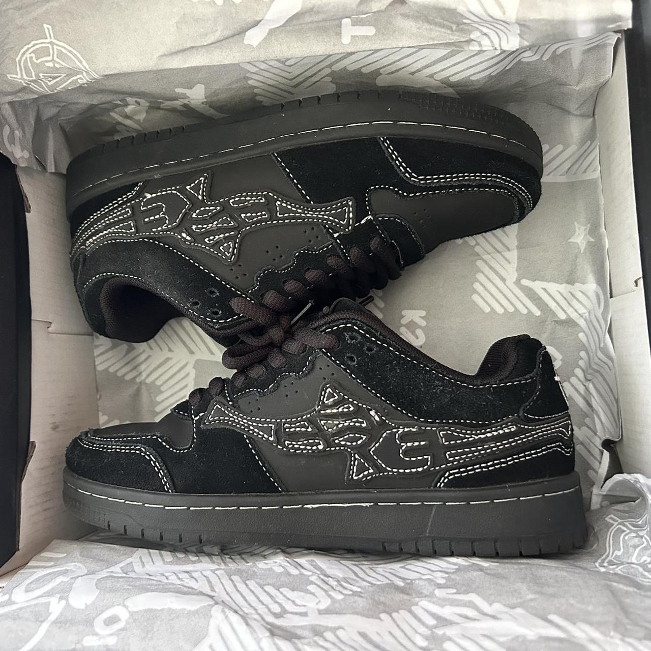 Super cute akimbo lows all black size 4.5 men (6... - Depop