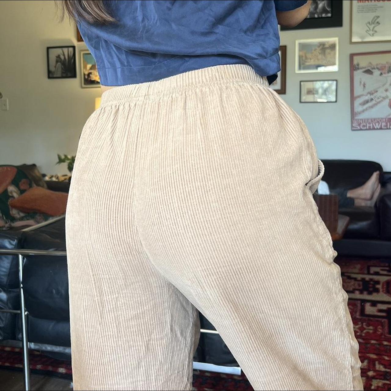 Comfy Tan Corduroy Pants 🤎 Used to wear these allll... - Depop