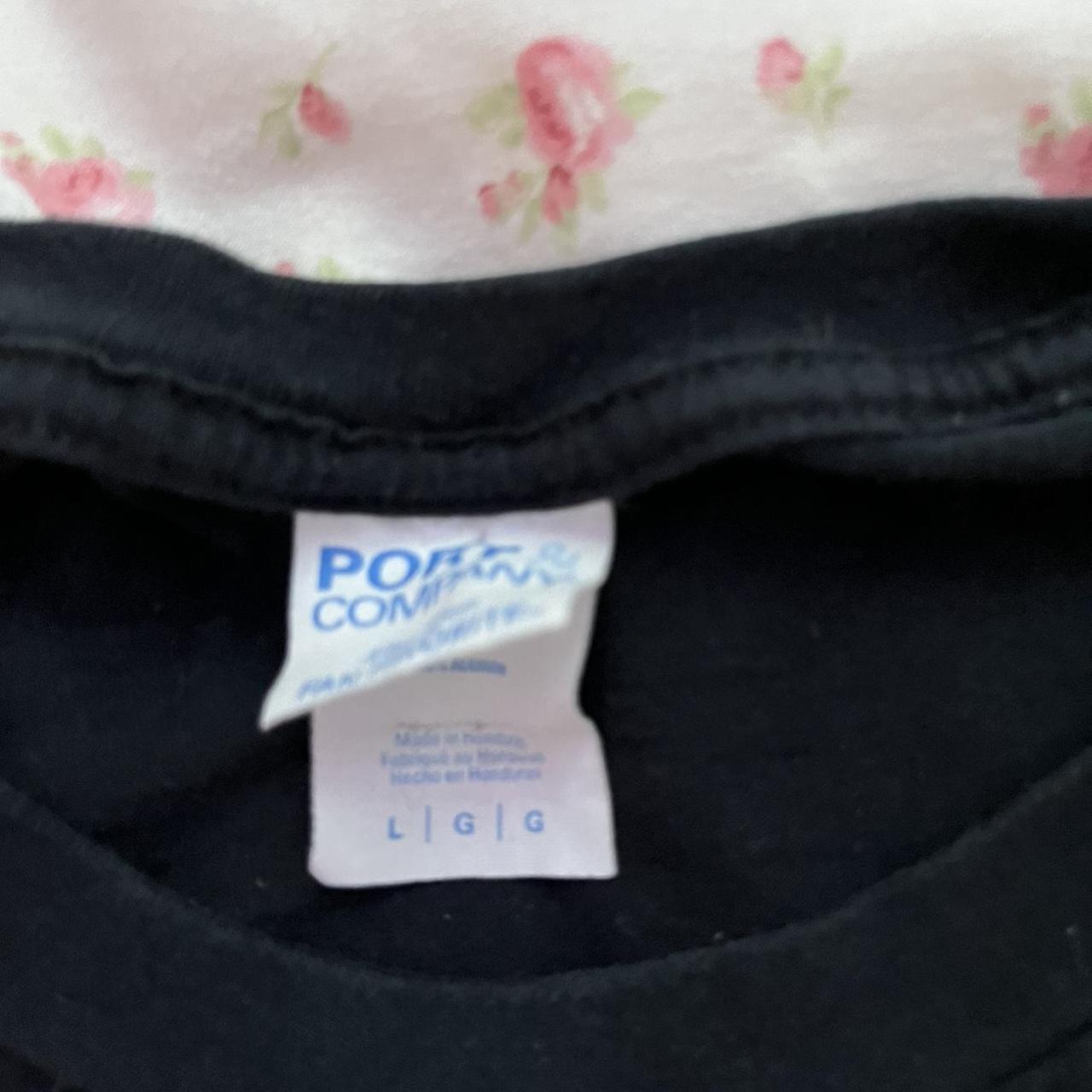 Men's Black and Red T-shirt | Depop