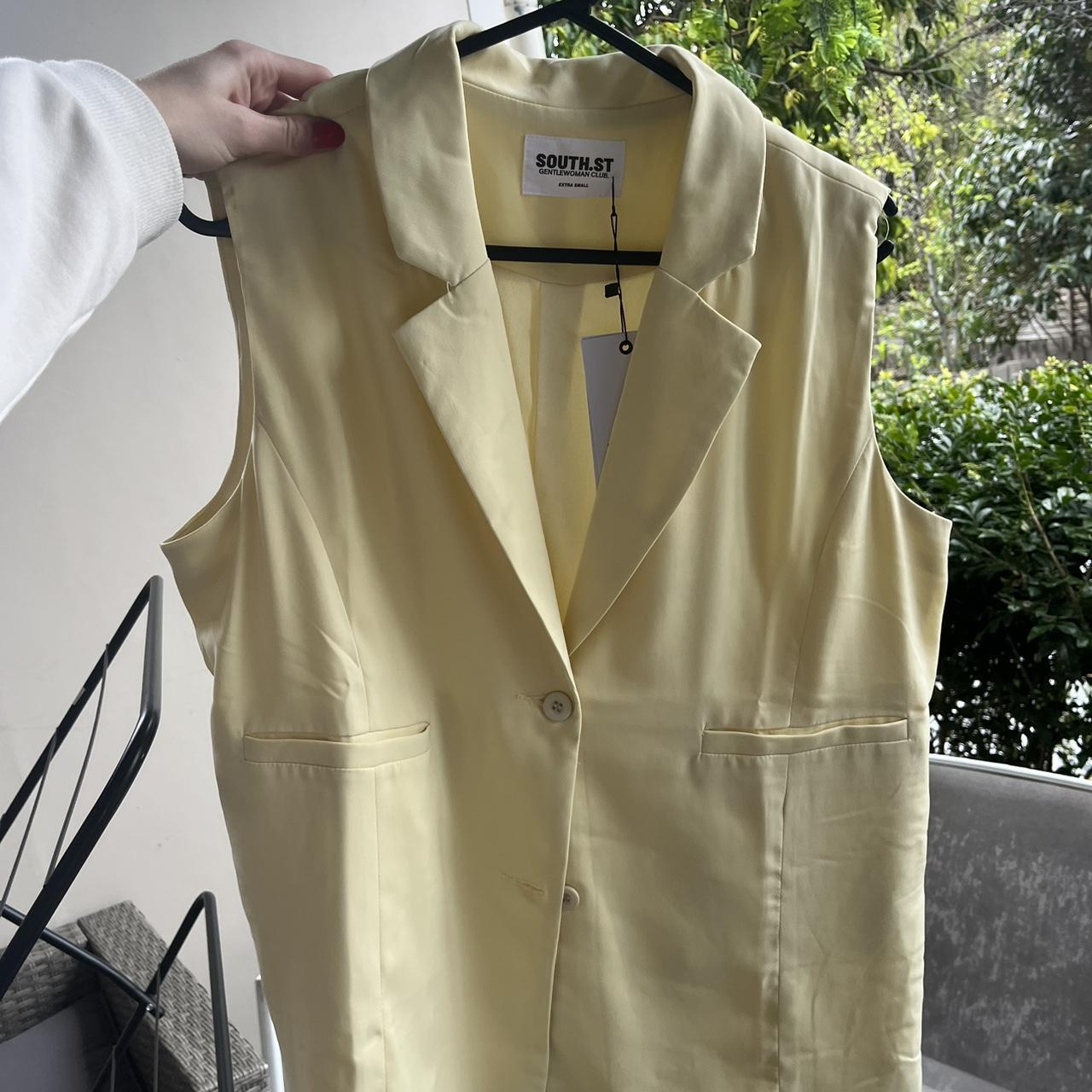 South street oversized yellow vest Brand new with... - Depop