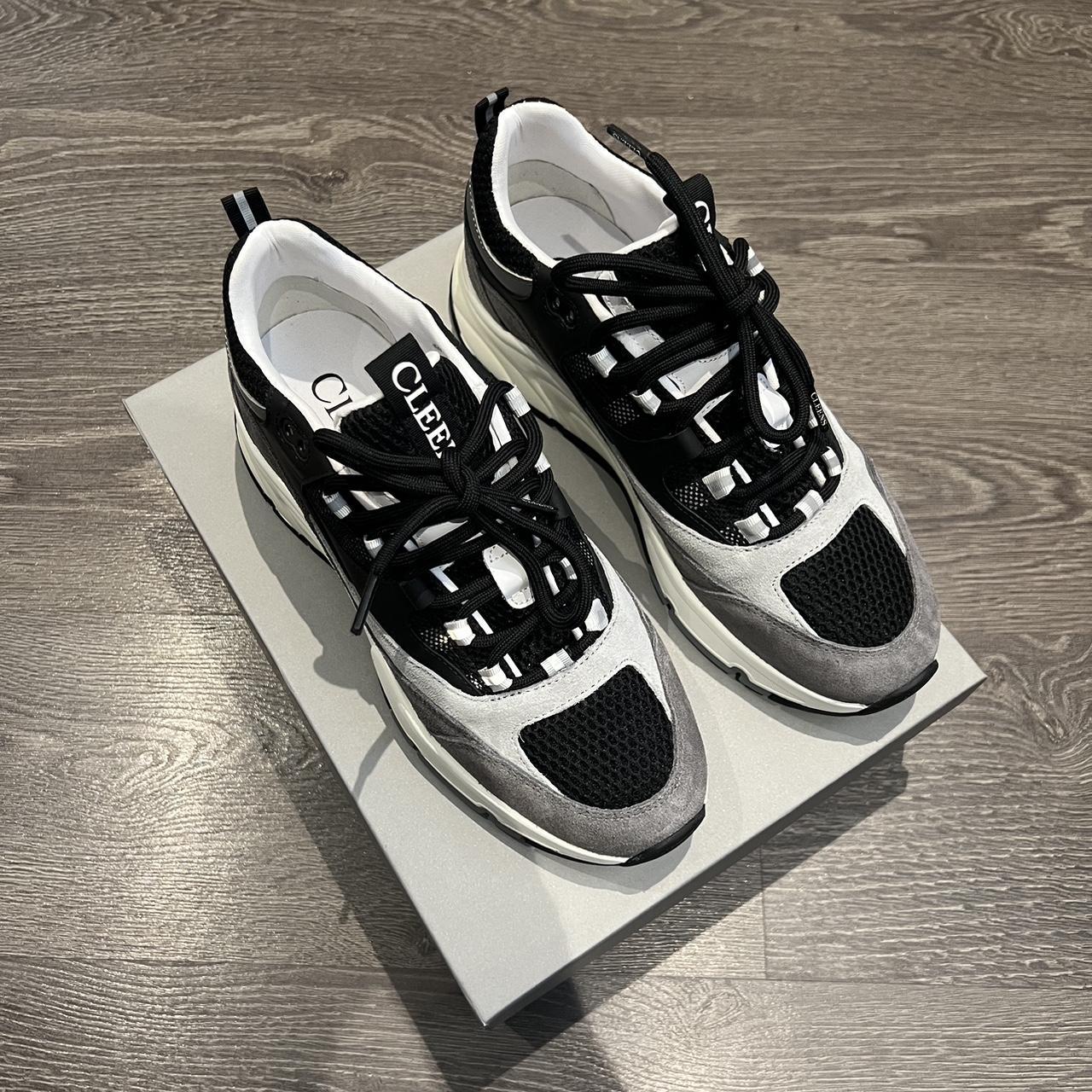 Cleens Areo runners Brand new never worn Size... - Depop