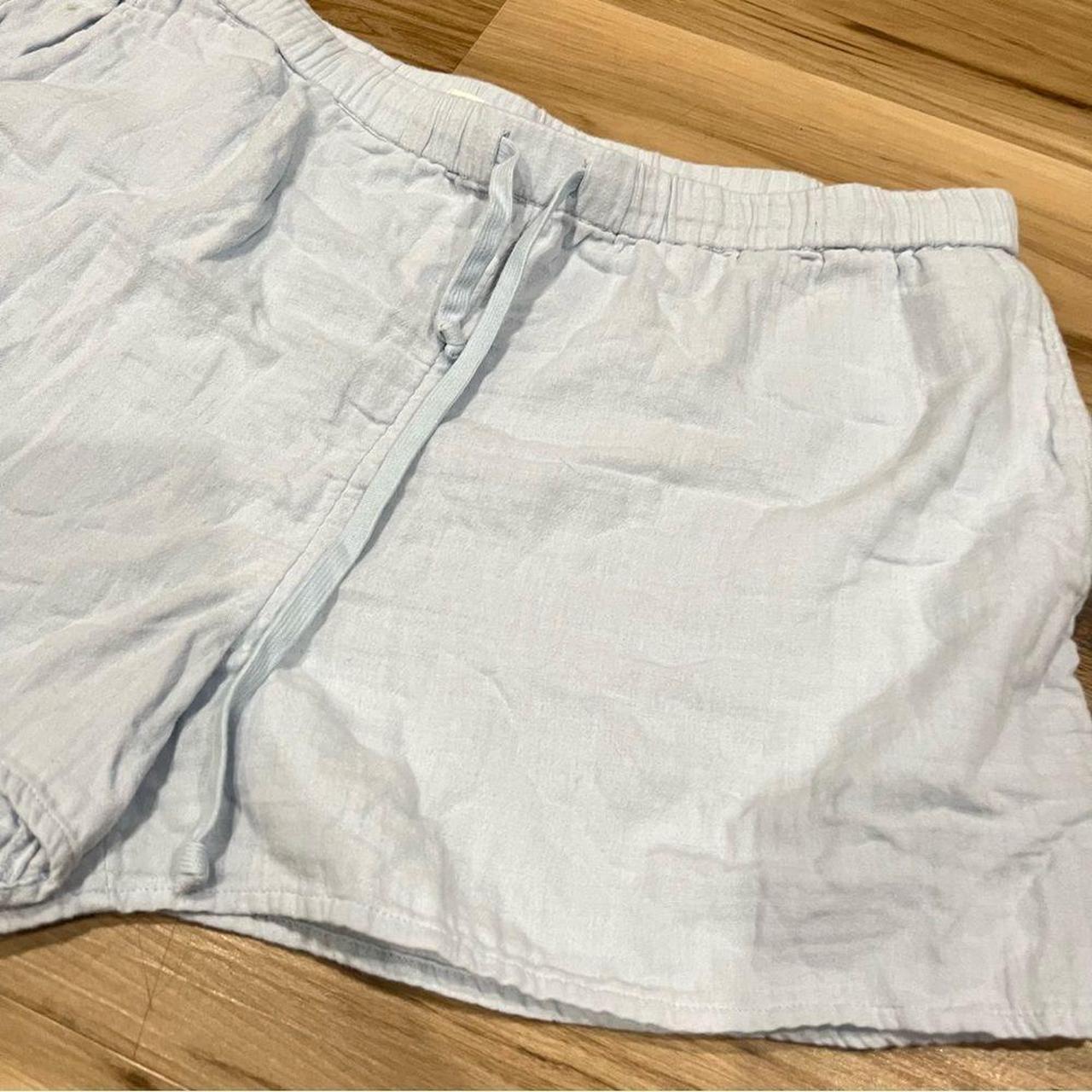 Aritzia Wilfred Free Blue Cotton Shorts Women’s... - Depop