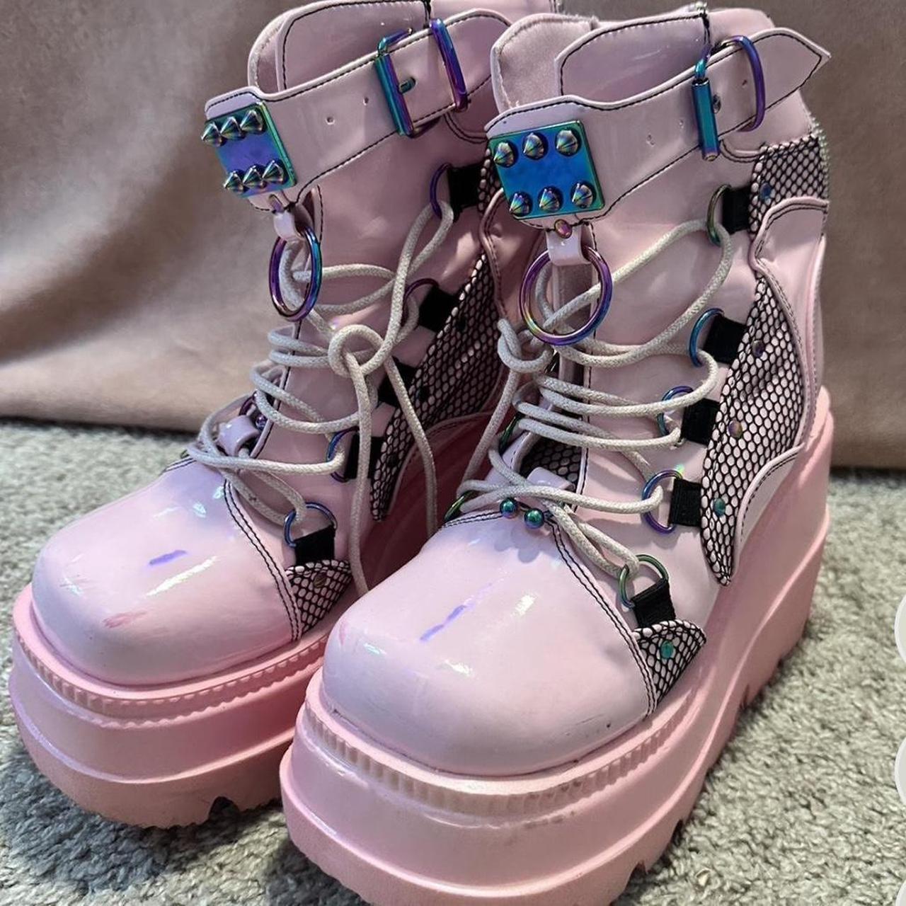 The chunkiest cutest pink platform stompers 💓 Wore... - Depop