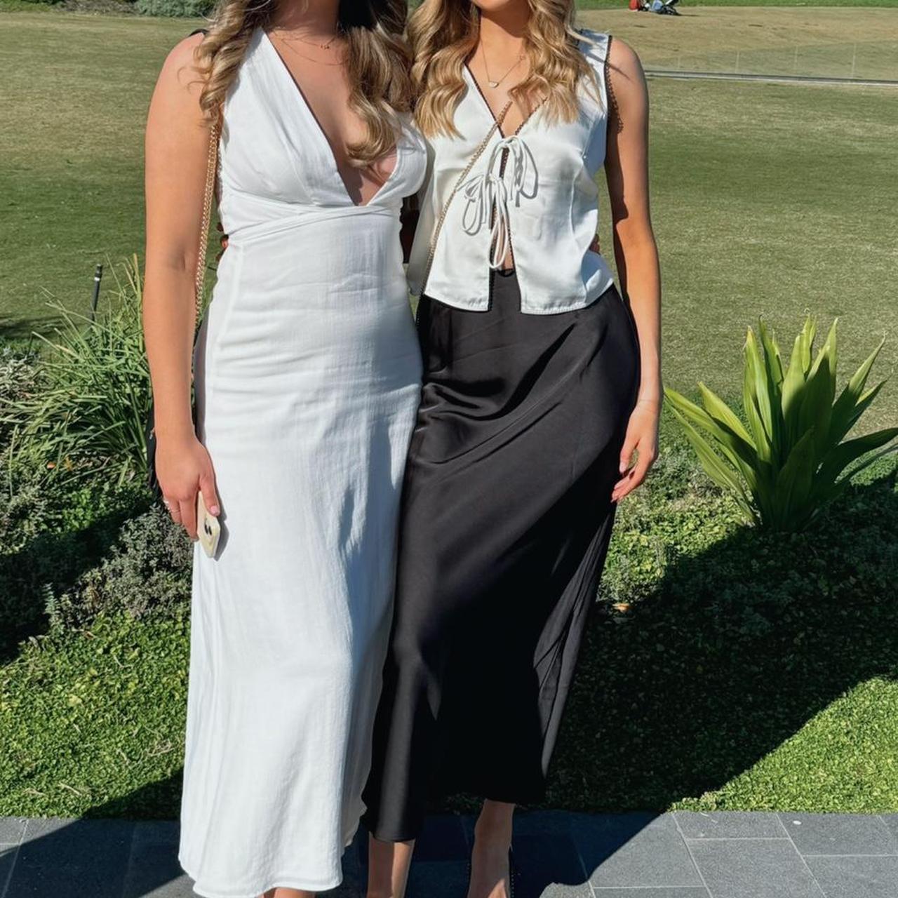 Glassons set size 8 RRP $80 Worn once - Depop