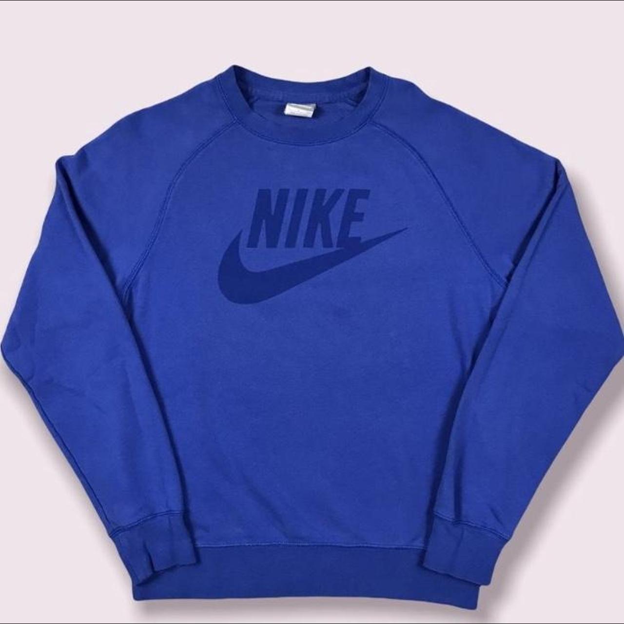 cute blue nike crewneck size small - Depop