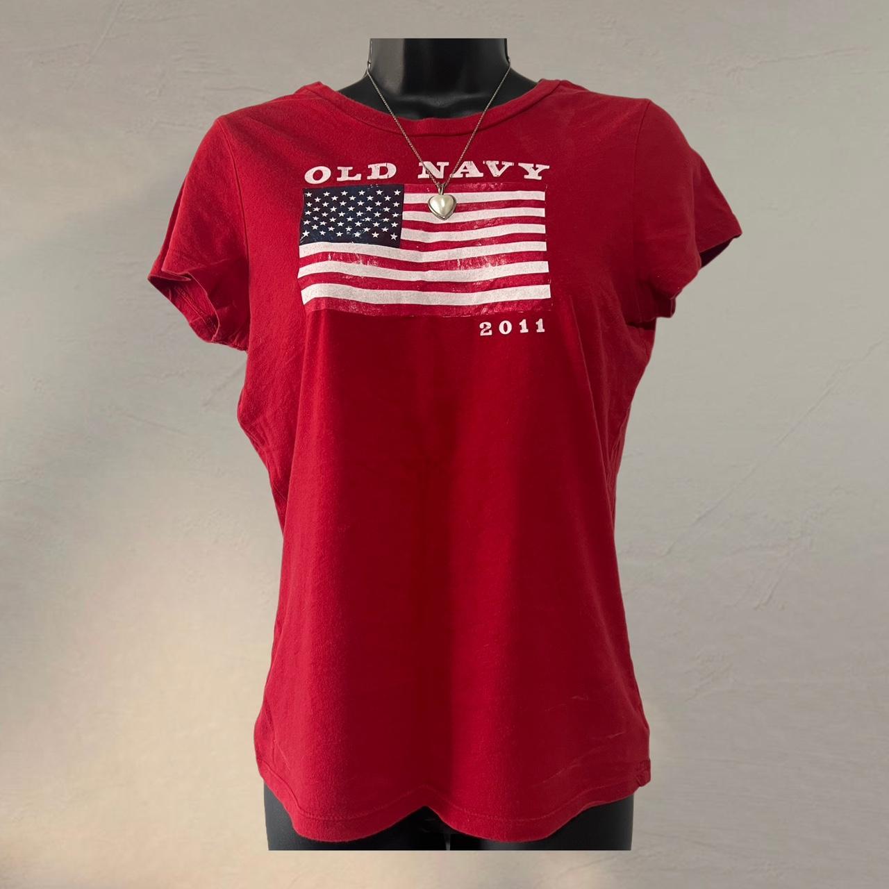 Old Navy Women's Red T-shirt | Depop