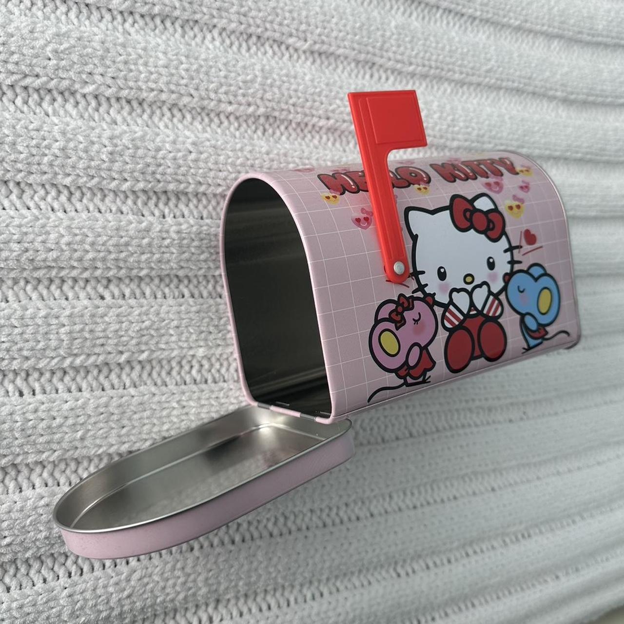 hello kitty valentine’s day mailbox tin | Depop