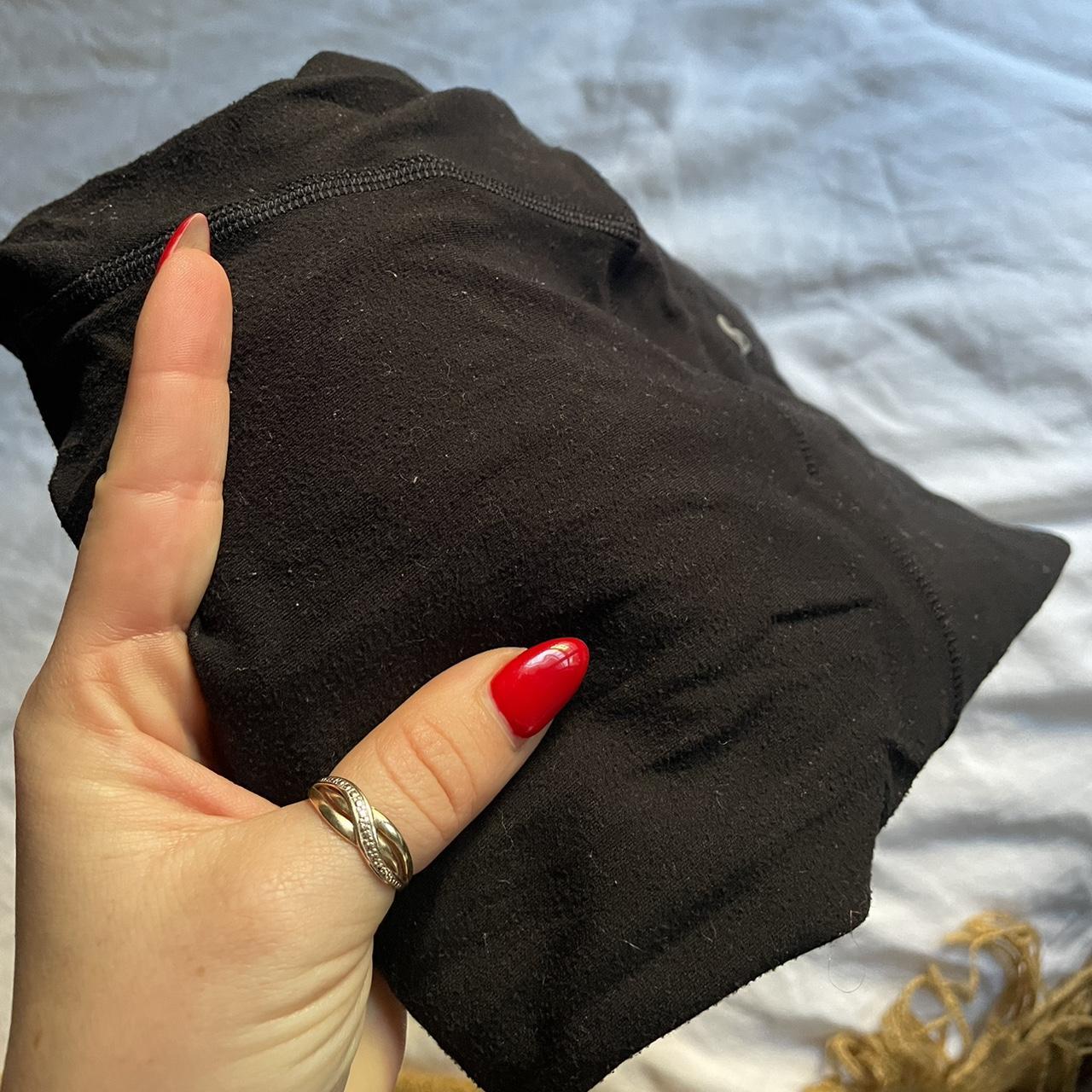 Black align crop 21’. Size 4 (AU 8). So comfy - mild... - Depop