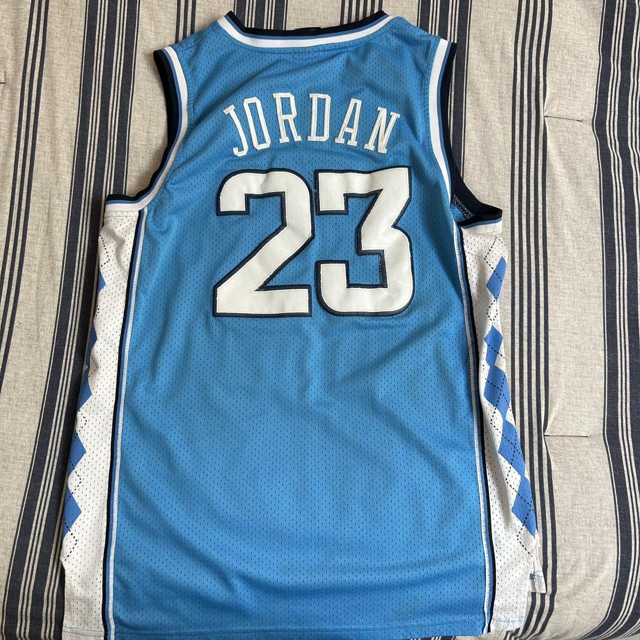 Jordan Men's Blue and White Vest | Depop