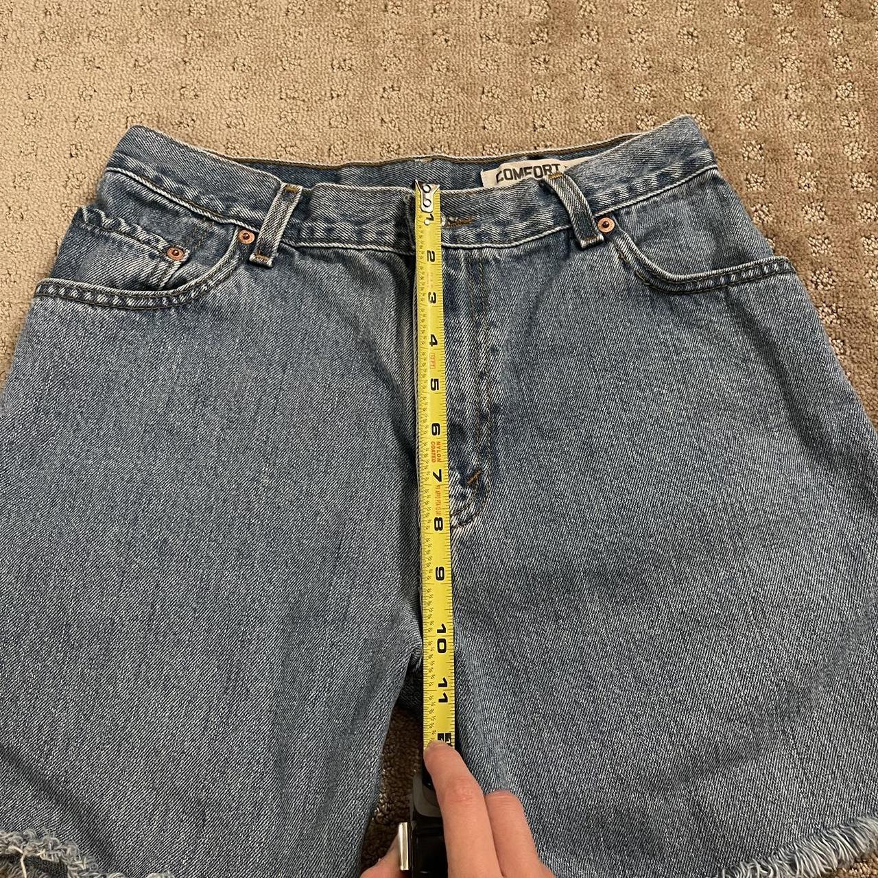 levi’s jorts denim shorts see measurements from... - Depop