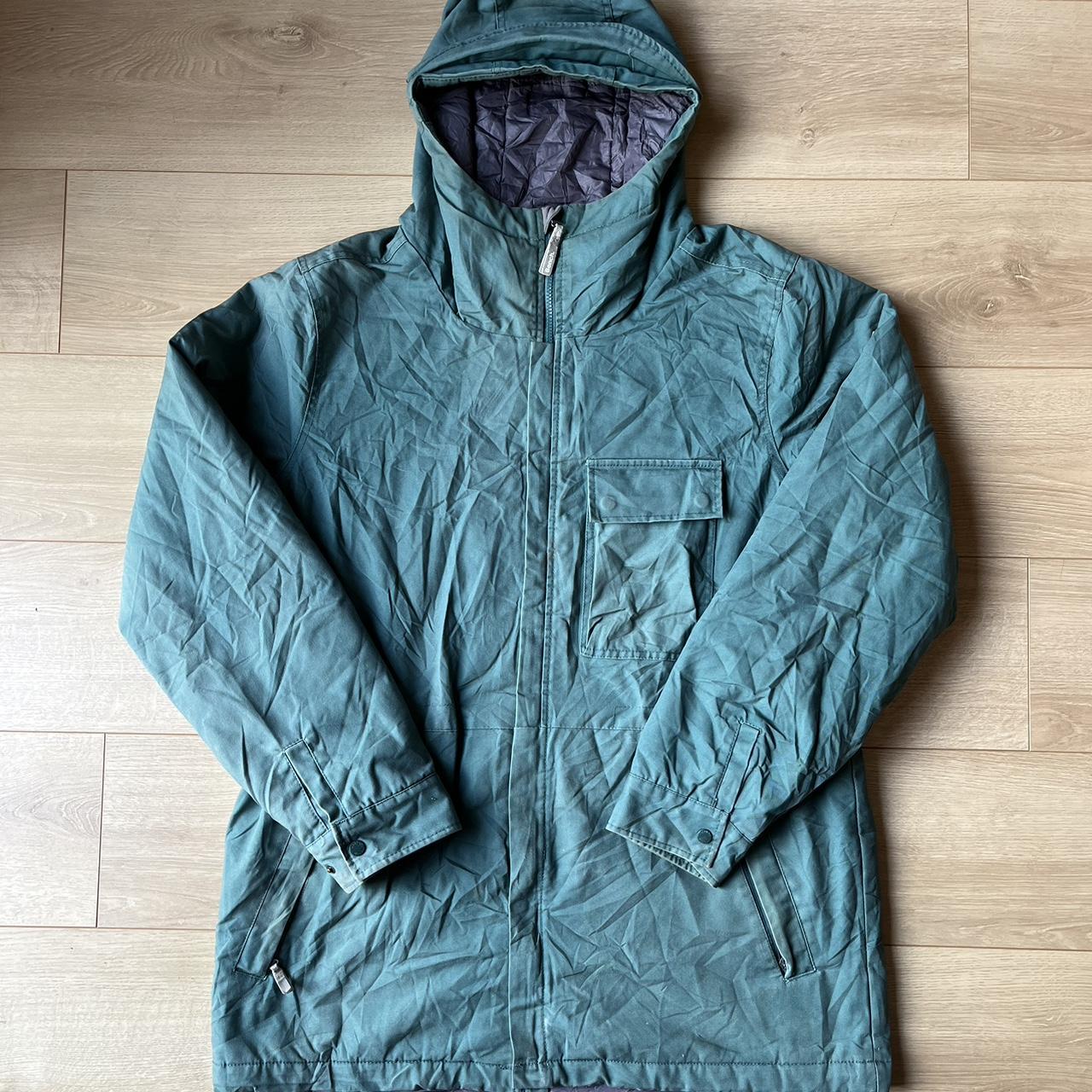 Vintage BENCH heavy weight Jacket/Coat w/ hood in... - Depop