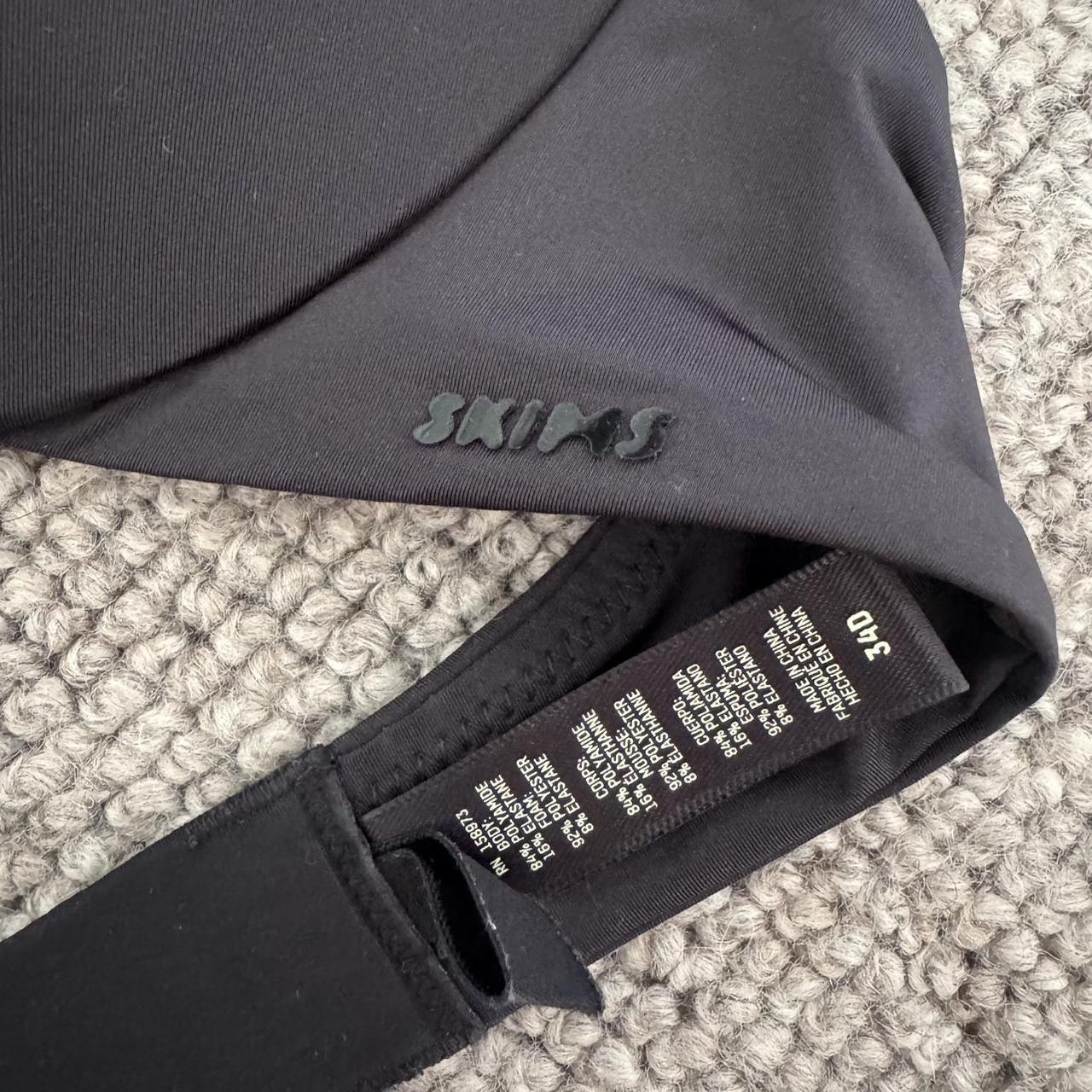 Skims Wireless Form Push Up Plunge Bra 34D x 2 black... | Depop