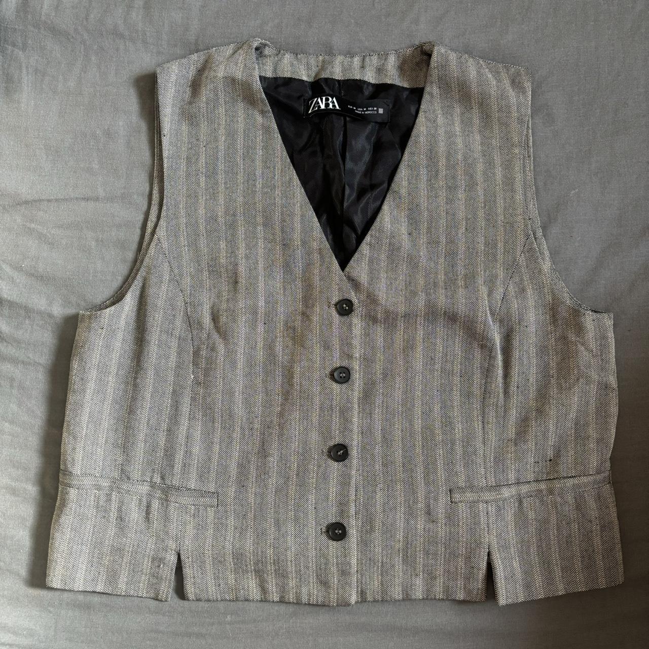 Zara vest top size M #zara - Depop