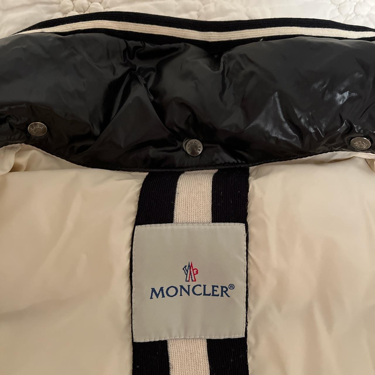 Montcler puffer jacket. Super chic, would be... - Depop