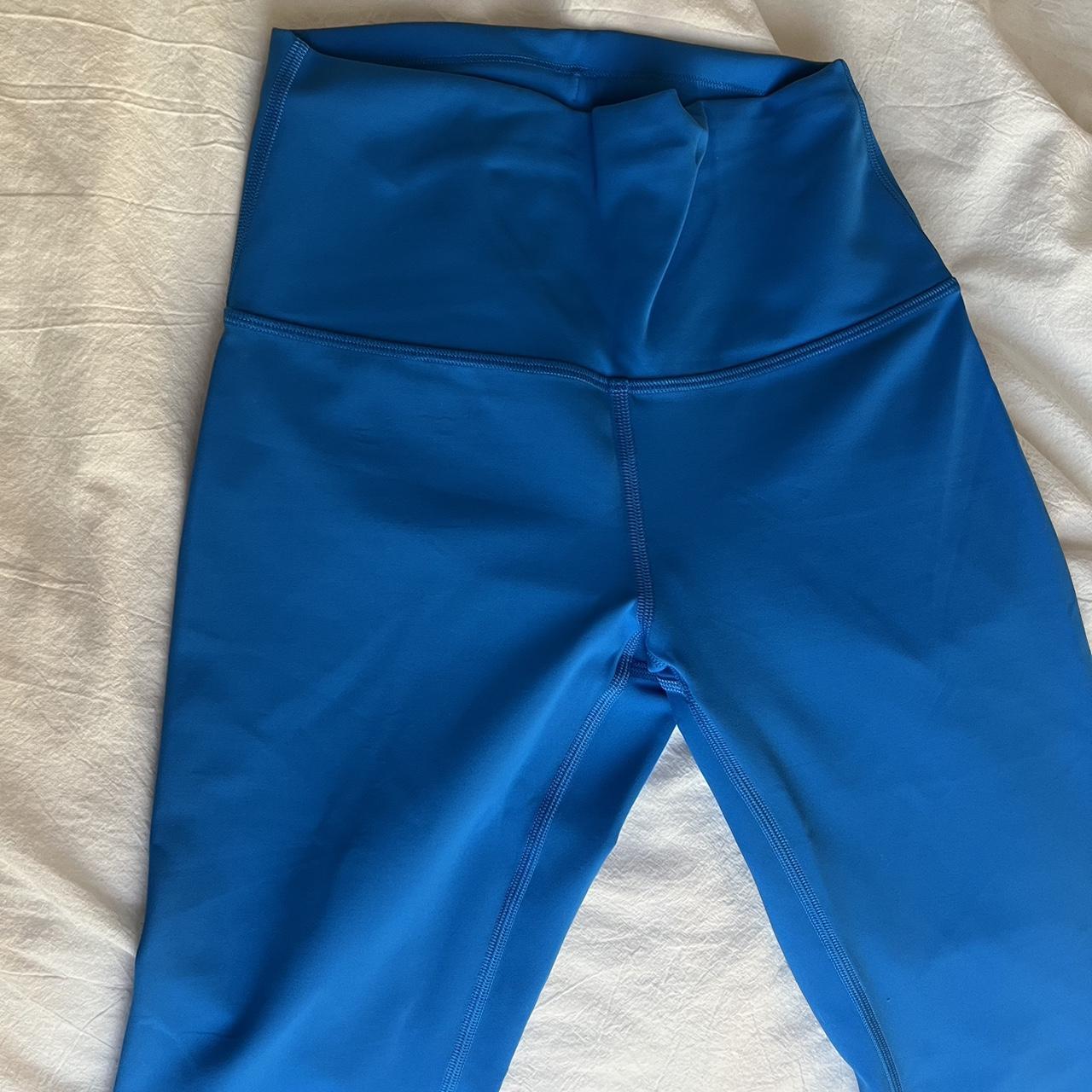 lululemon poolside wundertrains 25in size 4 rip off... - Depop