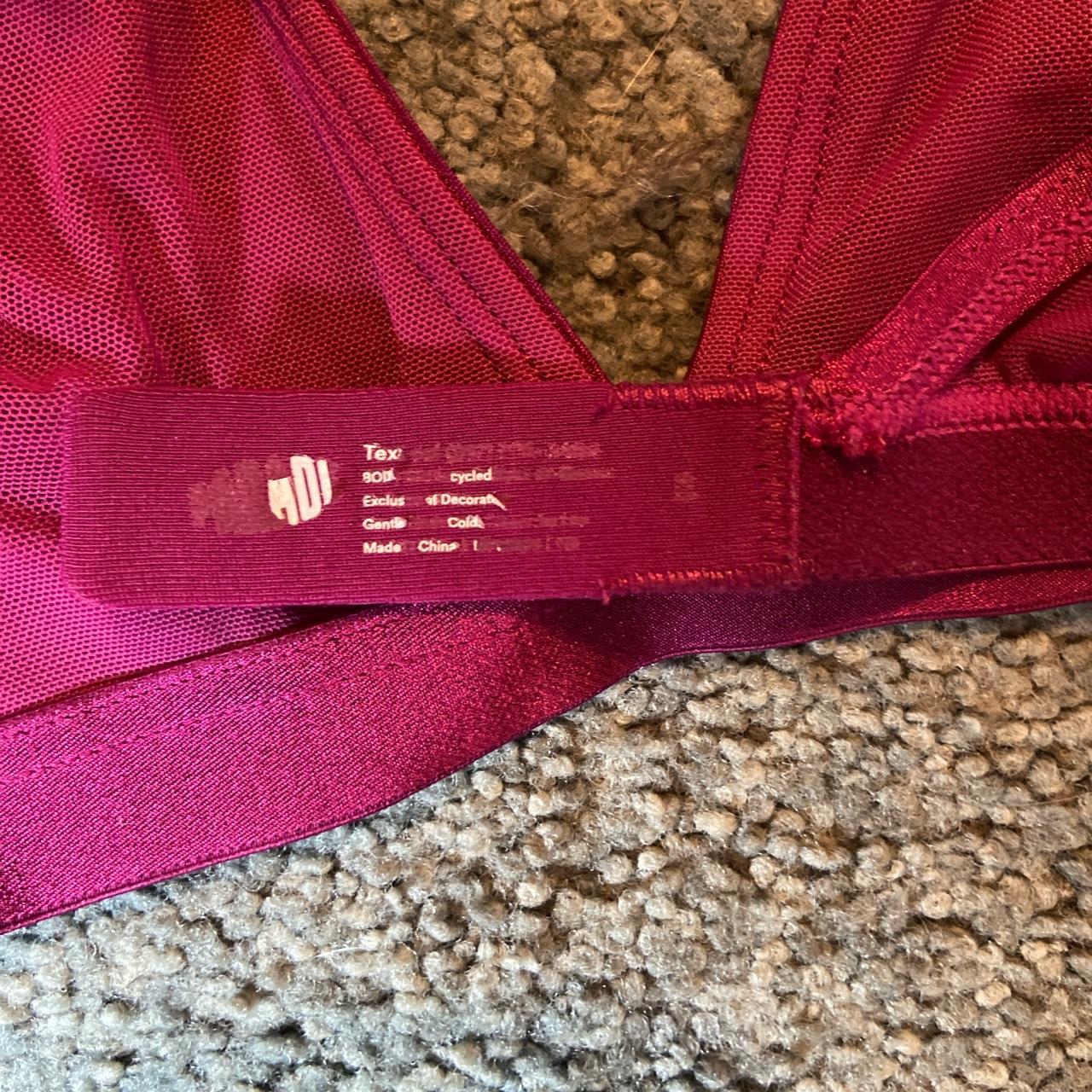 Mesh parade bralette magenta - Depop