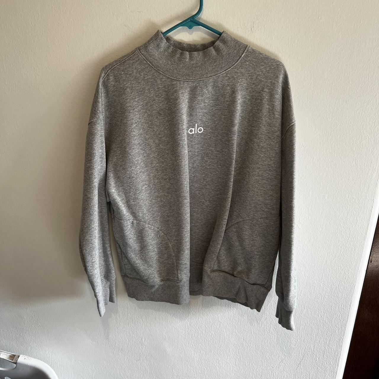 Alo Yoga high new crew neck in grey. Size small - Depop