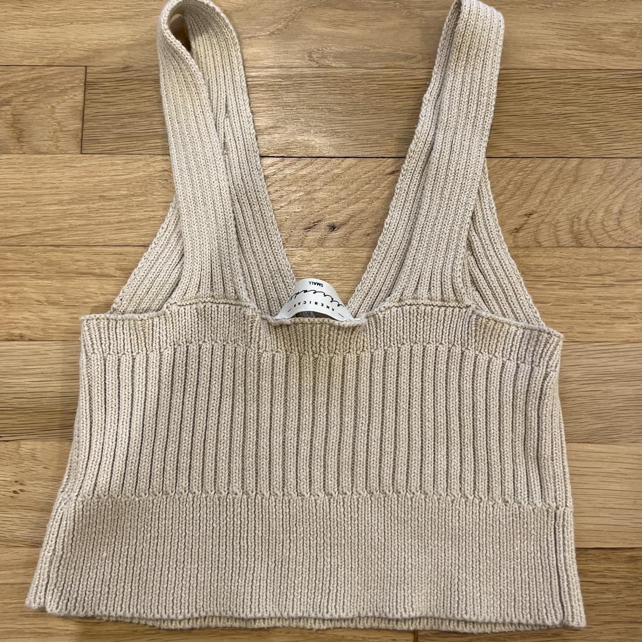 American Threads Women's Crop-top | Depop