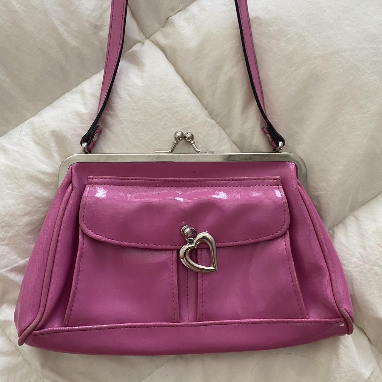super cute pink shoulder purse with heart pendant... - Depop