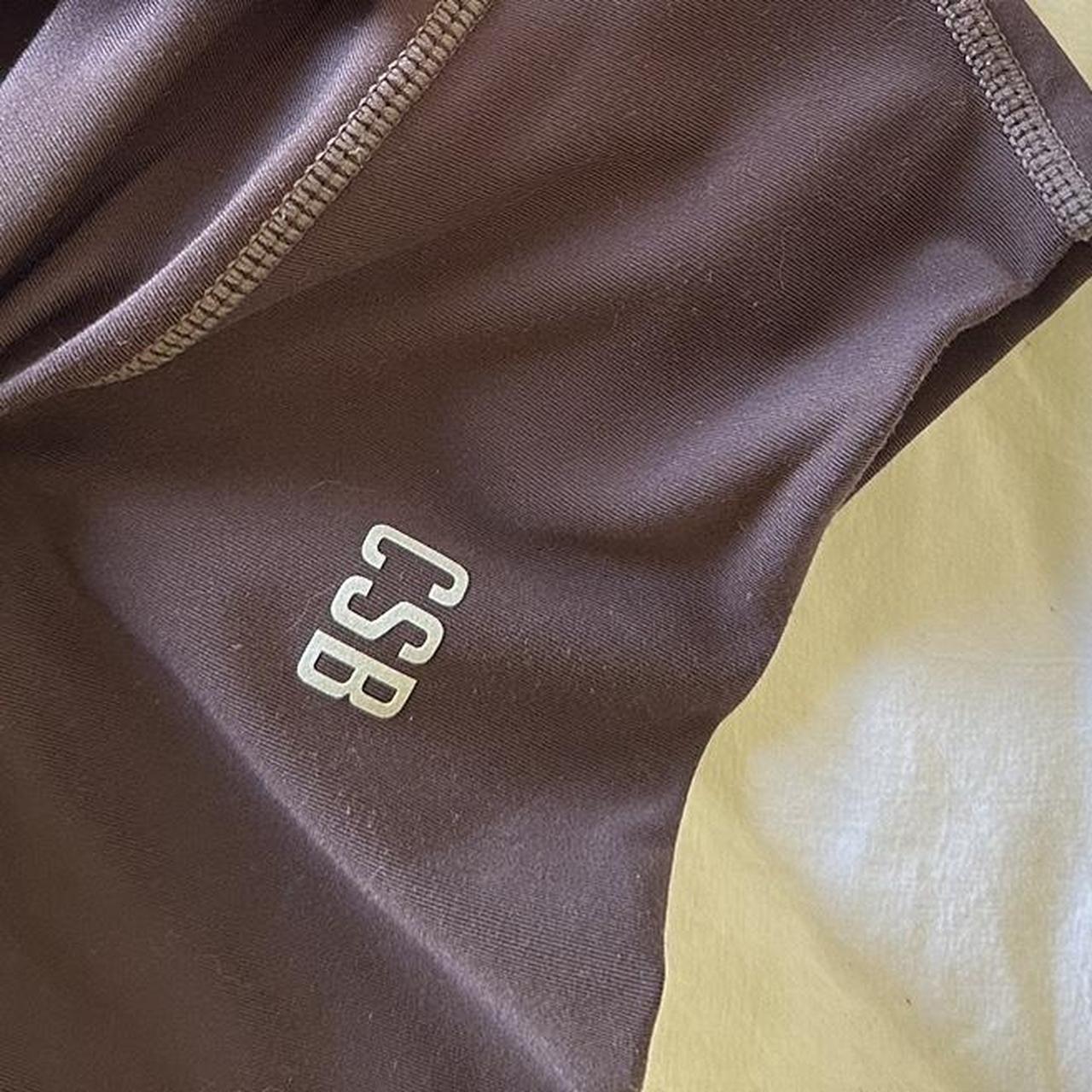 Crop shop boutique crossover bra and scrunch bum 4”... - Depop